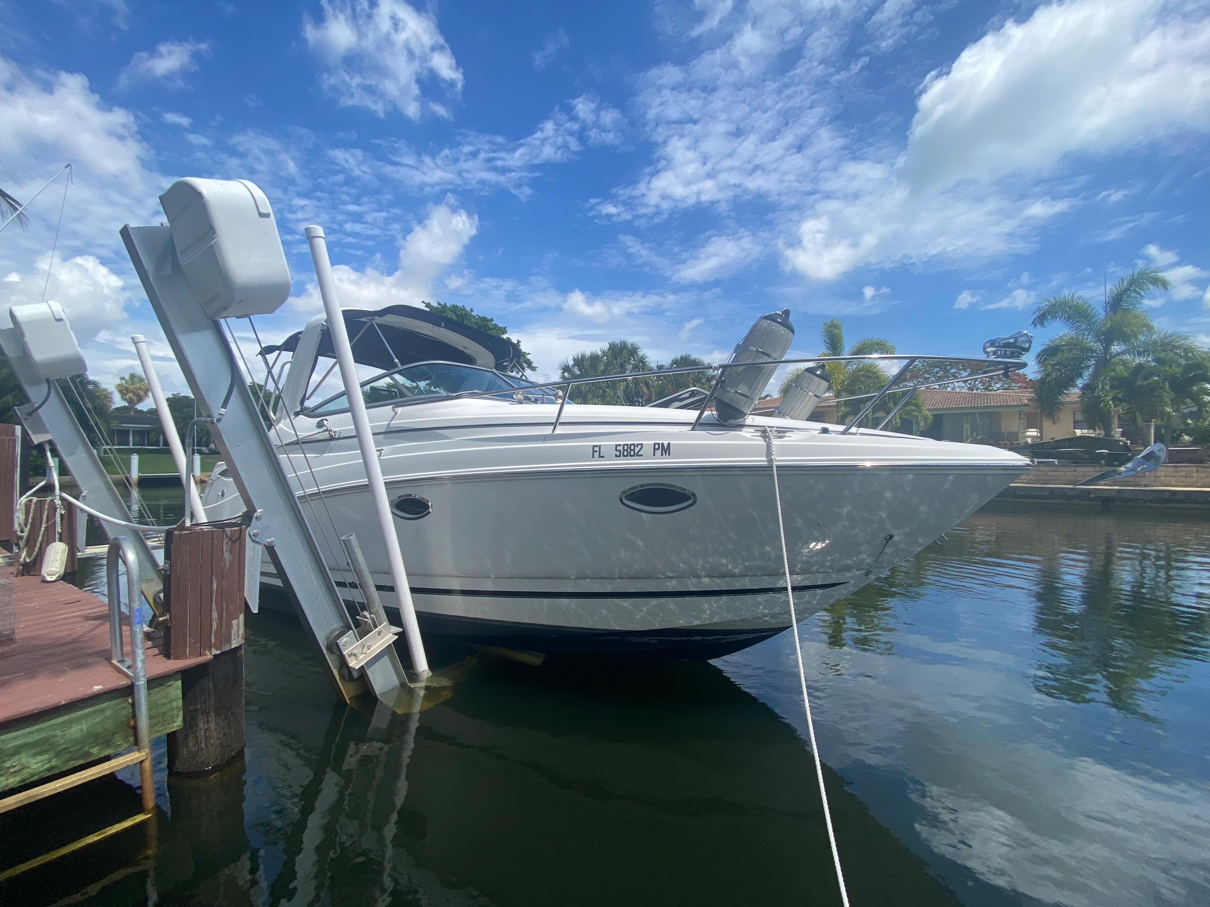 2013 Rinker 260 Express Cruiser Express Cruiser for sale - YachtWorld