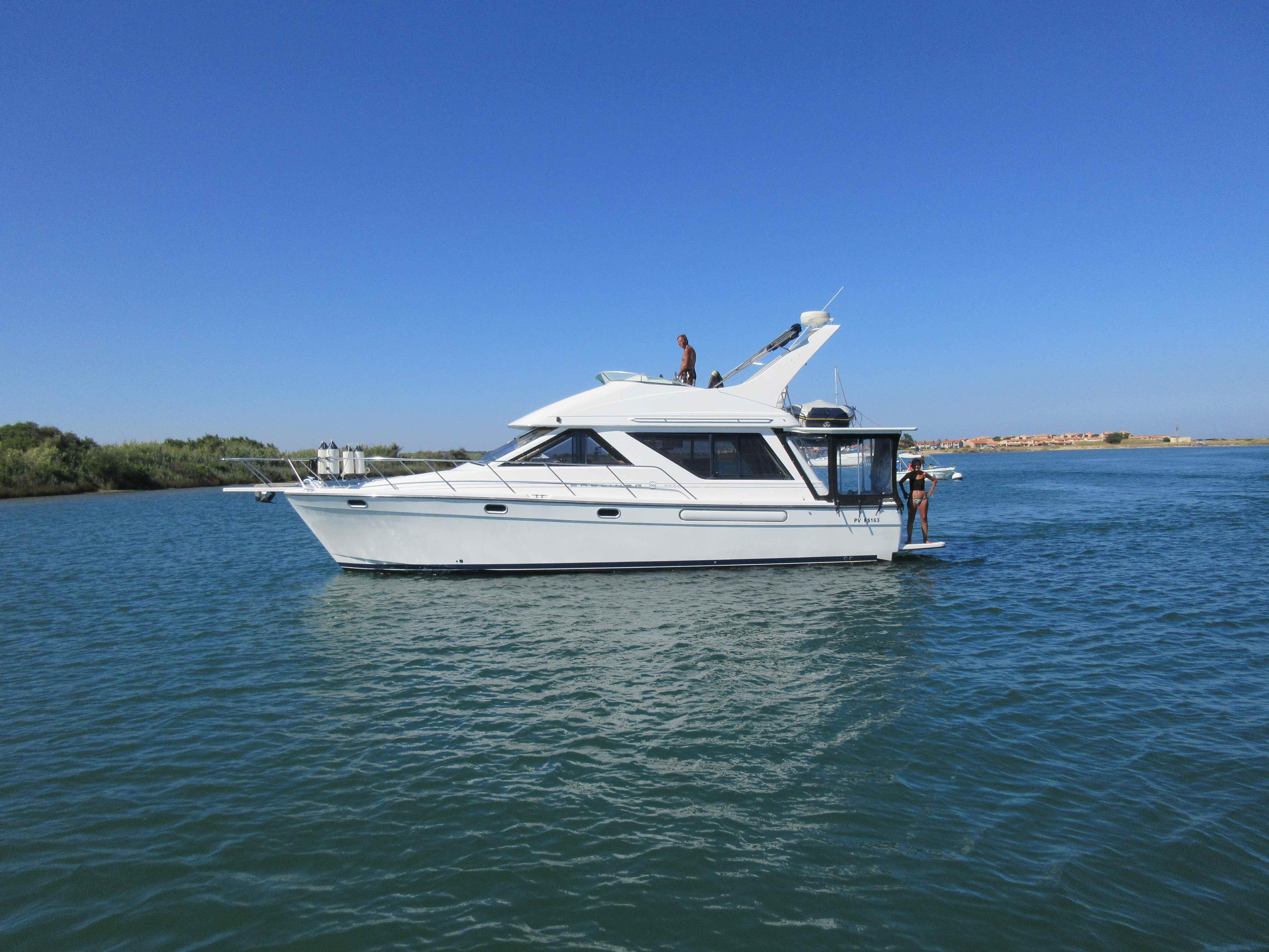 Occasion 2001 Bayliner Bayliner 3988 - Hérault ( 34 ) | TopBoats