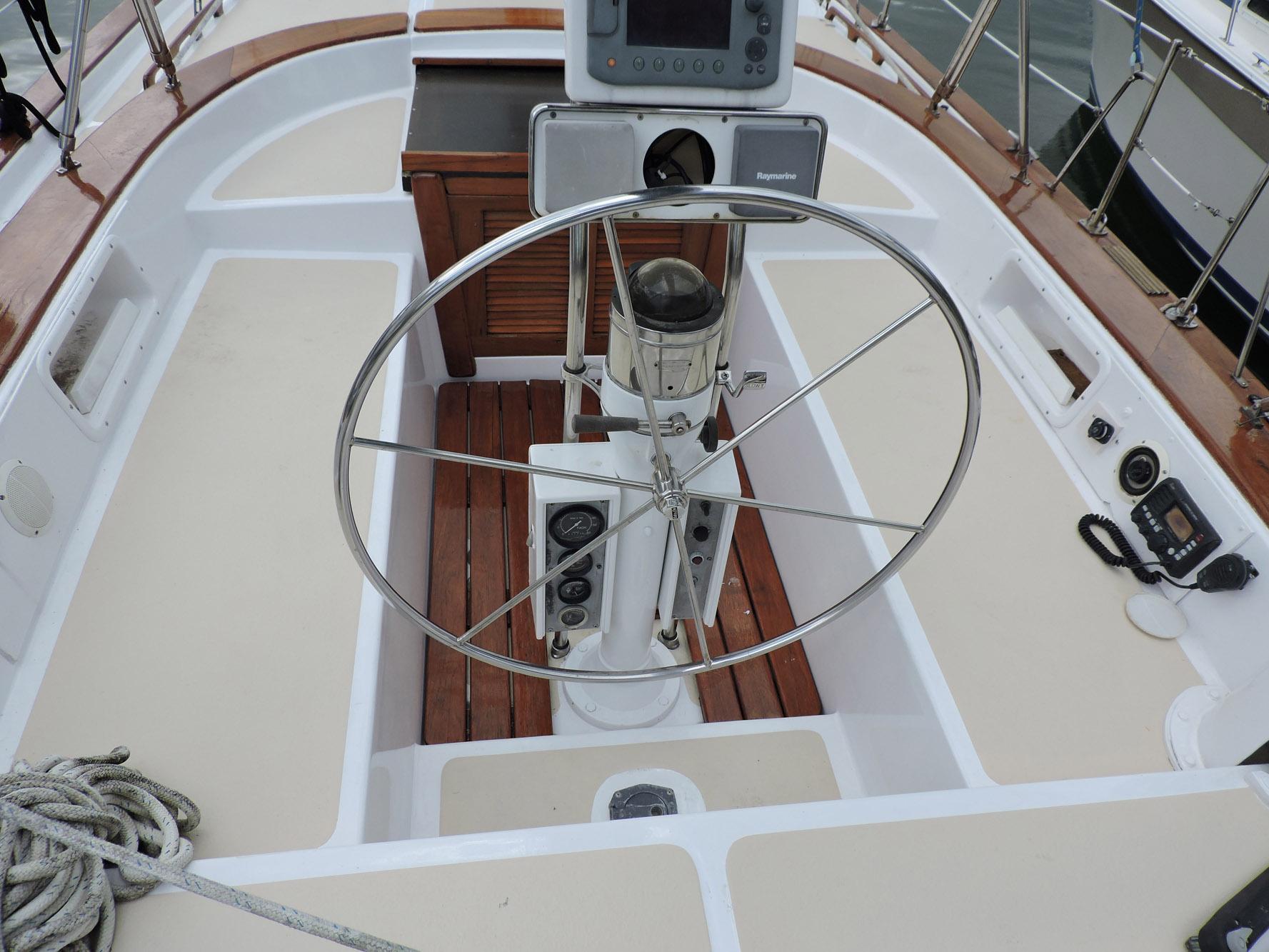 1985 Endeavour 42 Sloop for sale - YachtWorld