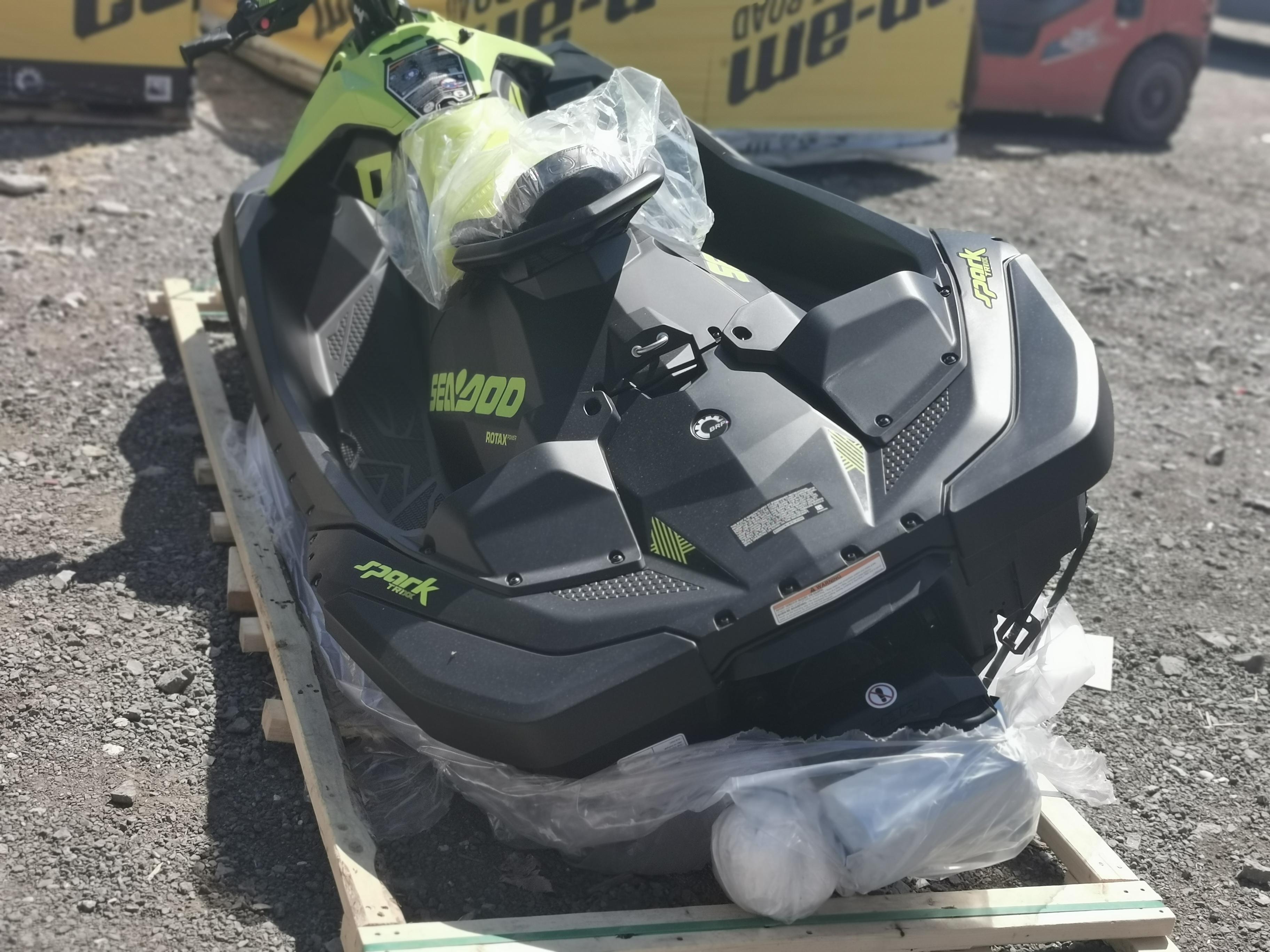 2023 Sea-Doo SPARK TRIXX 2up Personal Watercraft for sale - YachtWorld