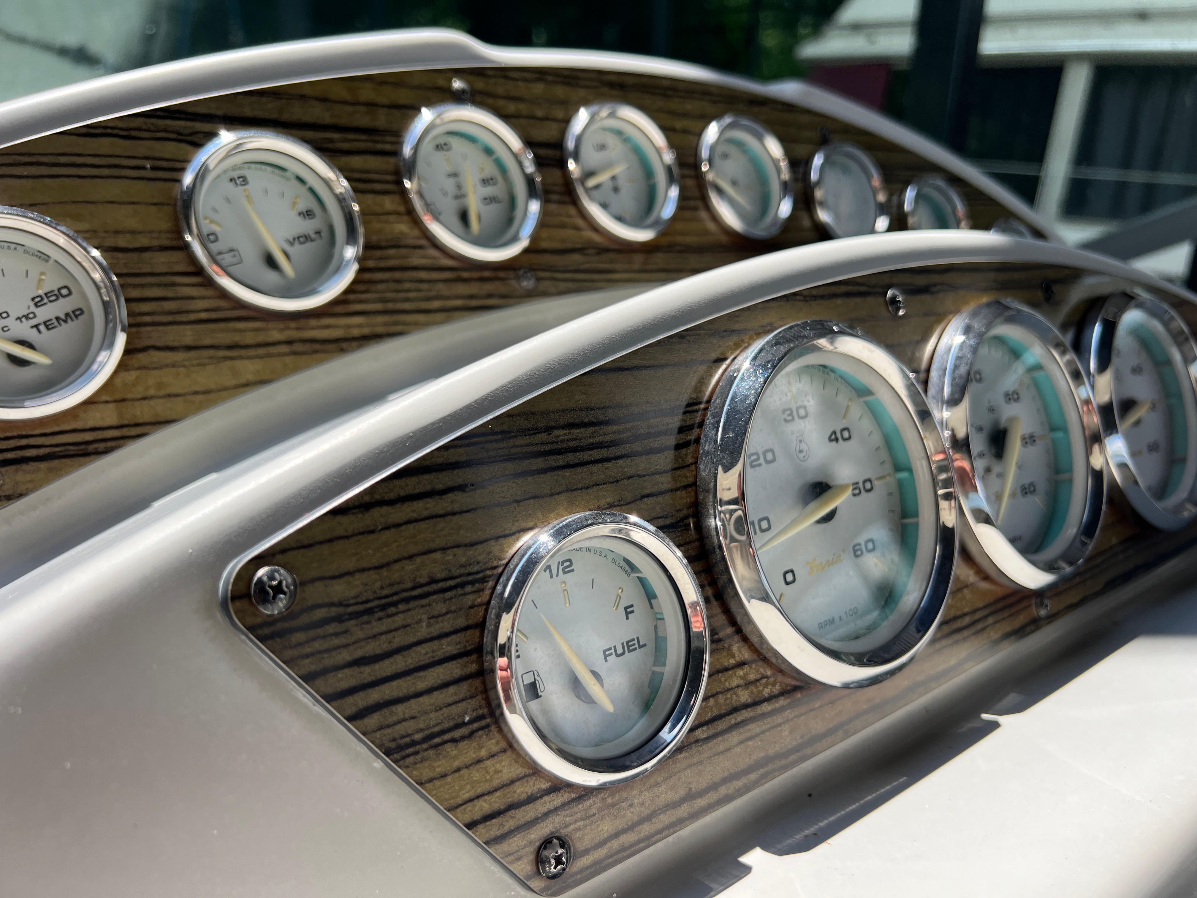 2011 Bayliner 315 Cruiser Cruiser for sale - YachtWorld