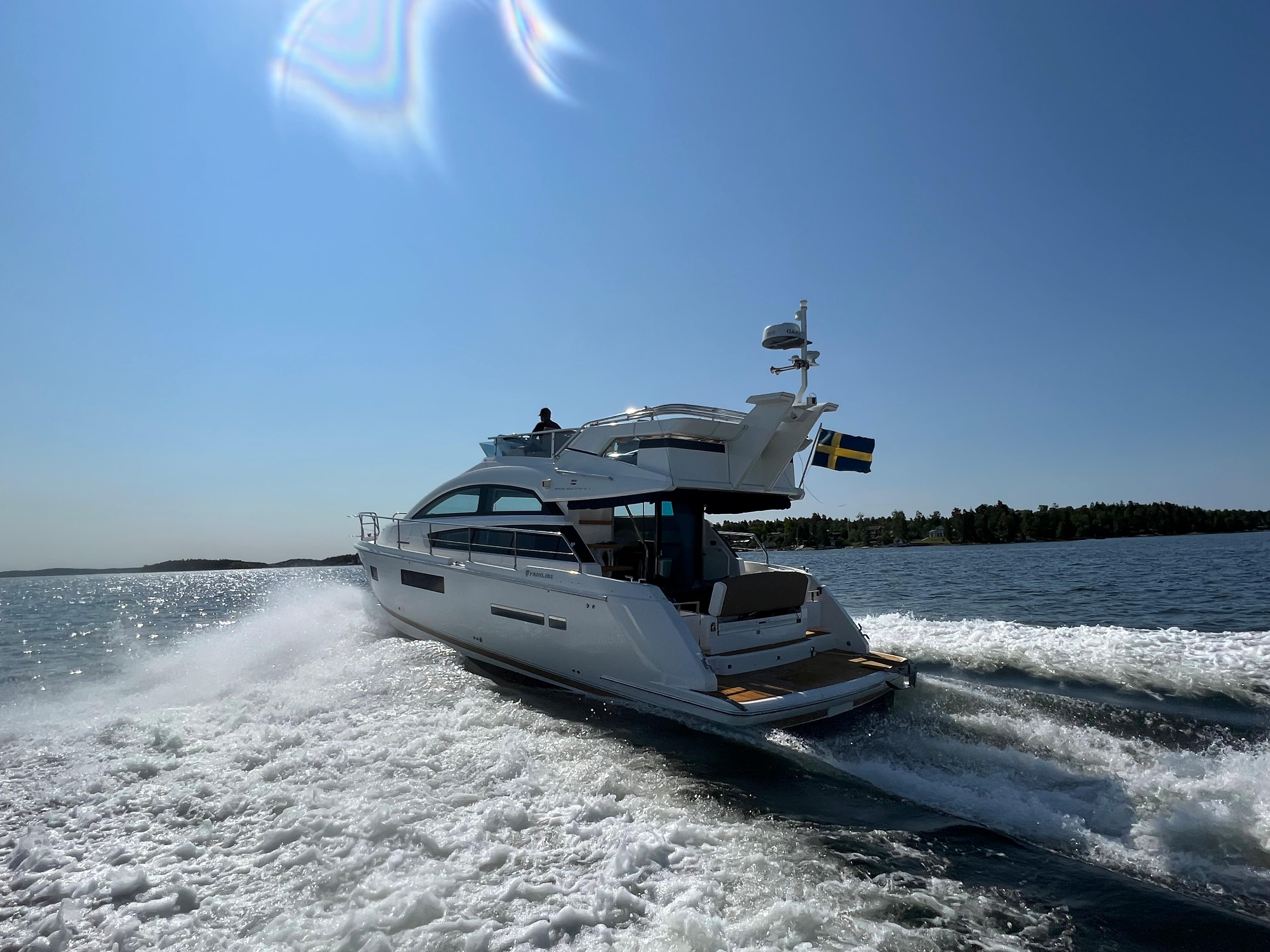 2013 Fairline Squadron 42 Flybridge Boot Kaufen - YachtWorld