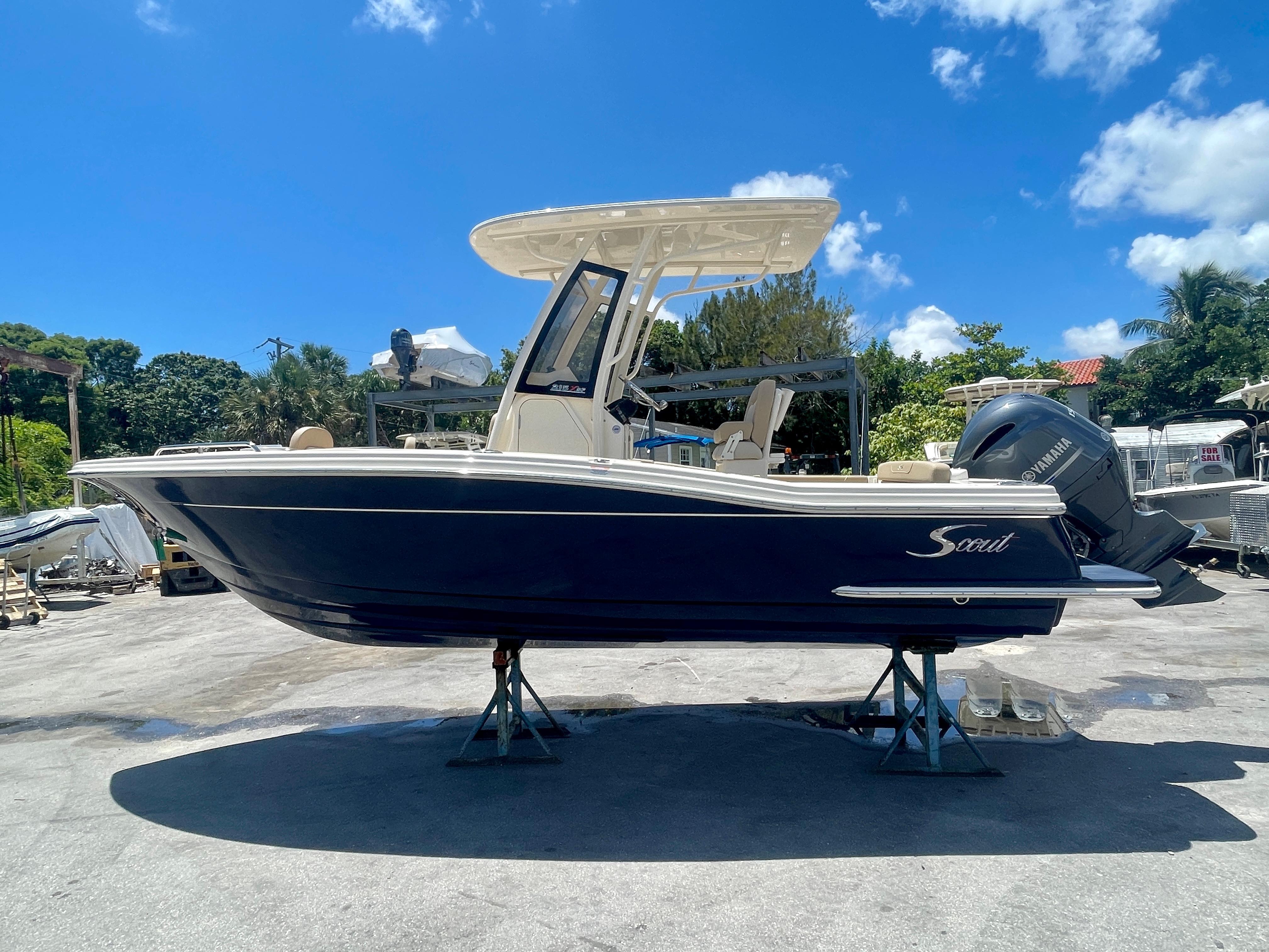 2023 Scout 215 XSF Center Console for sale - YachtWorld