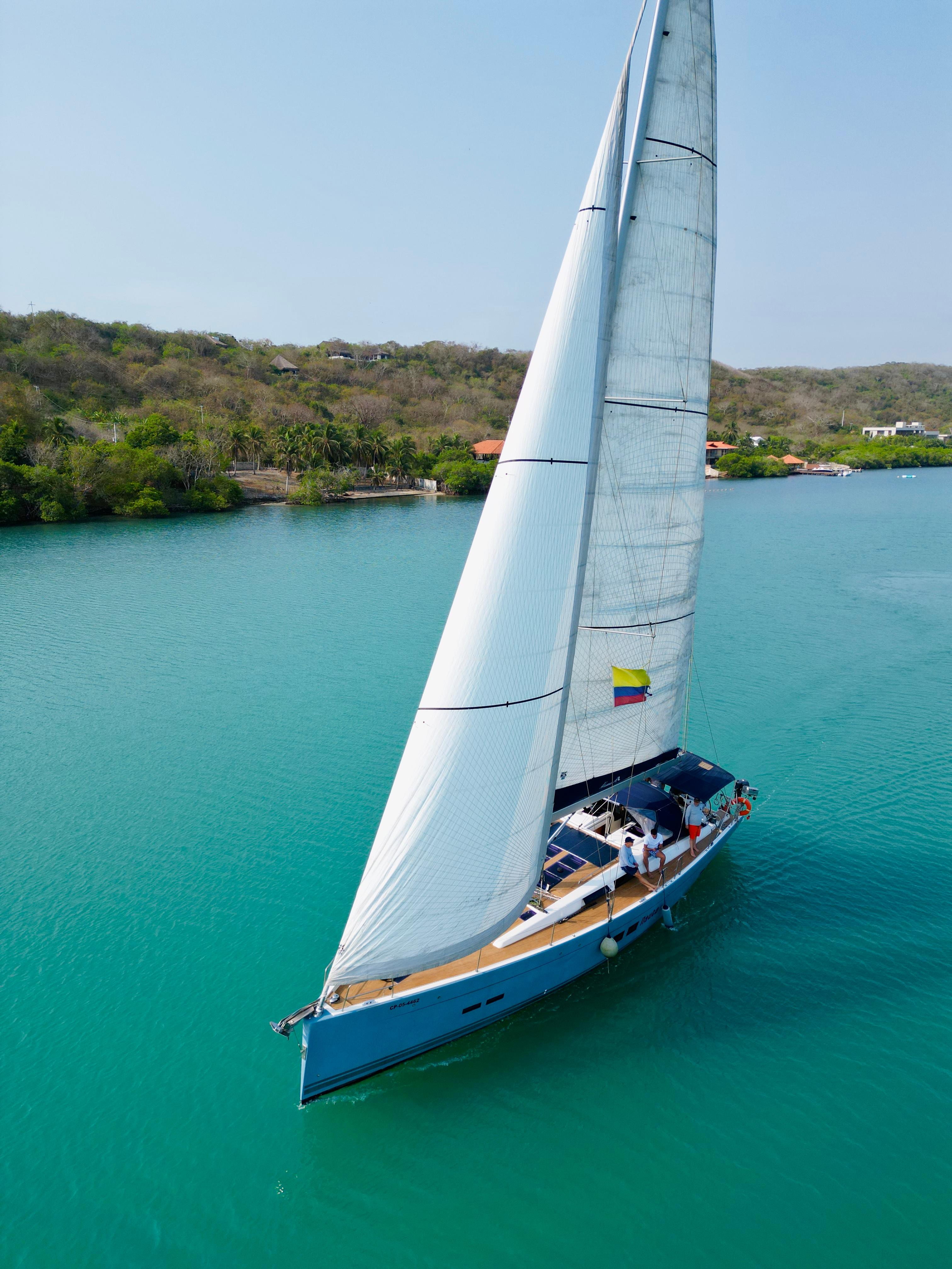 2014 Hanse 575 Cruiser for sale - YachtWorld