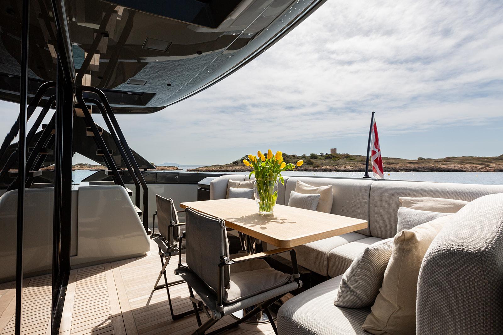 2021 Bluegame BGX60 04 Motor Yacht for sale - YachtWorld