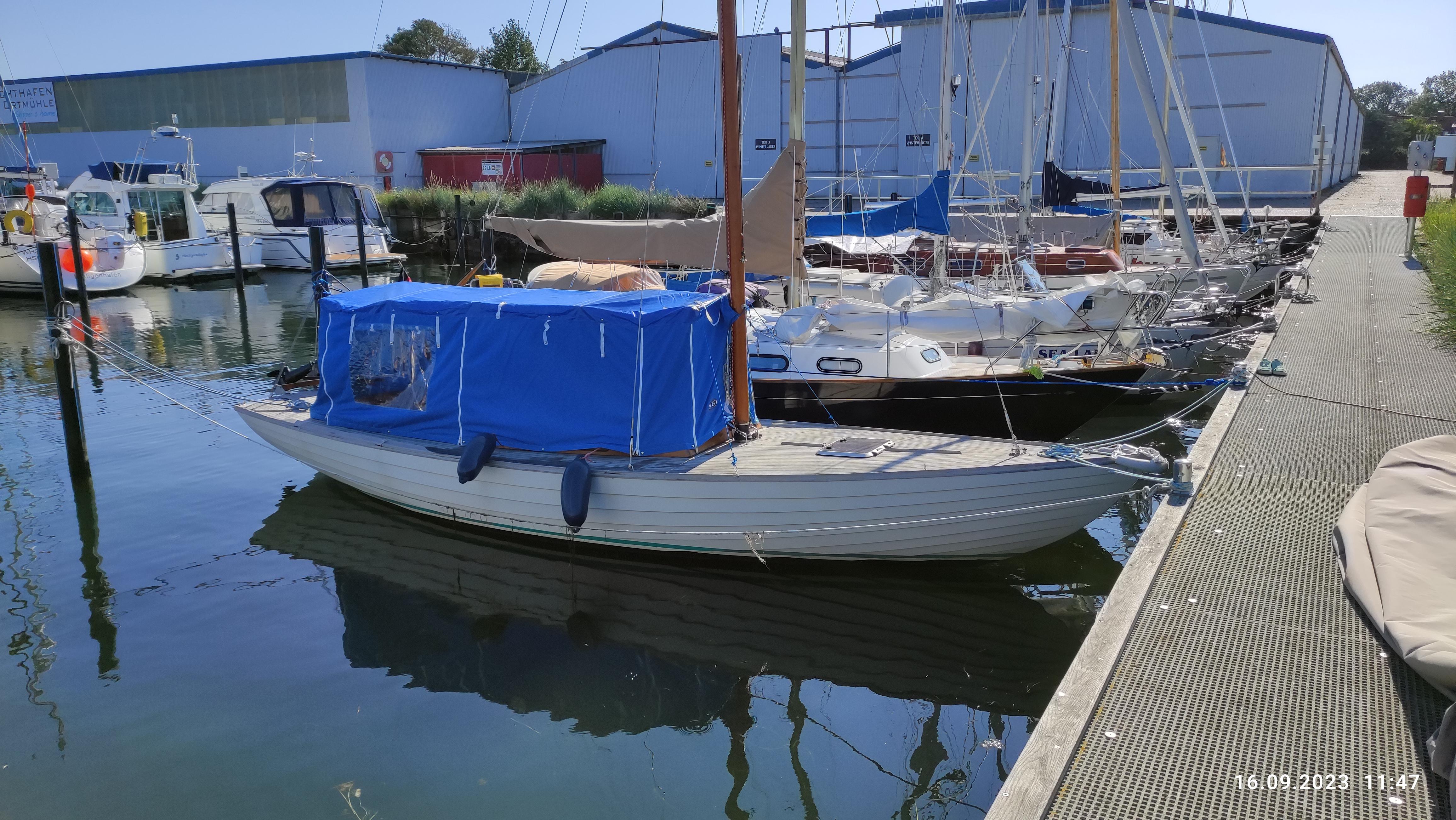 Custom Folkeboot 8m 1993, Daysailers - Schleswig-Holstein | Boot24