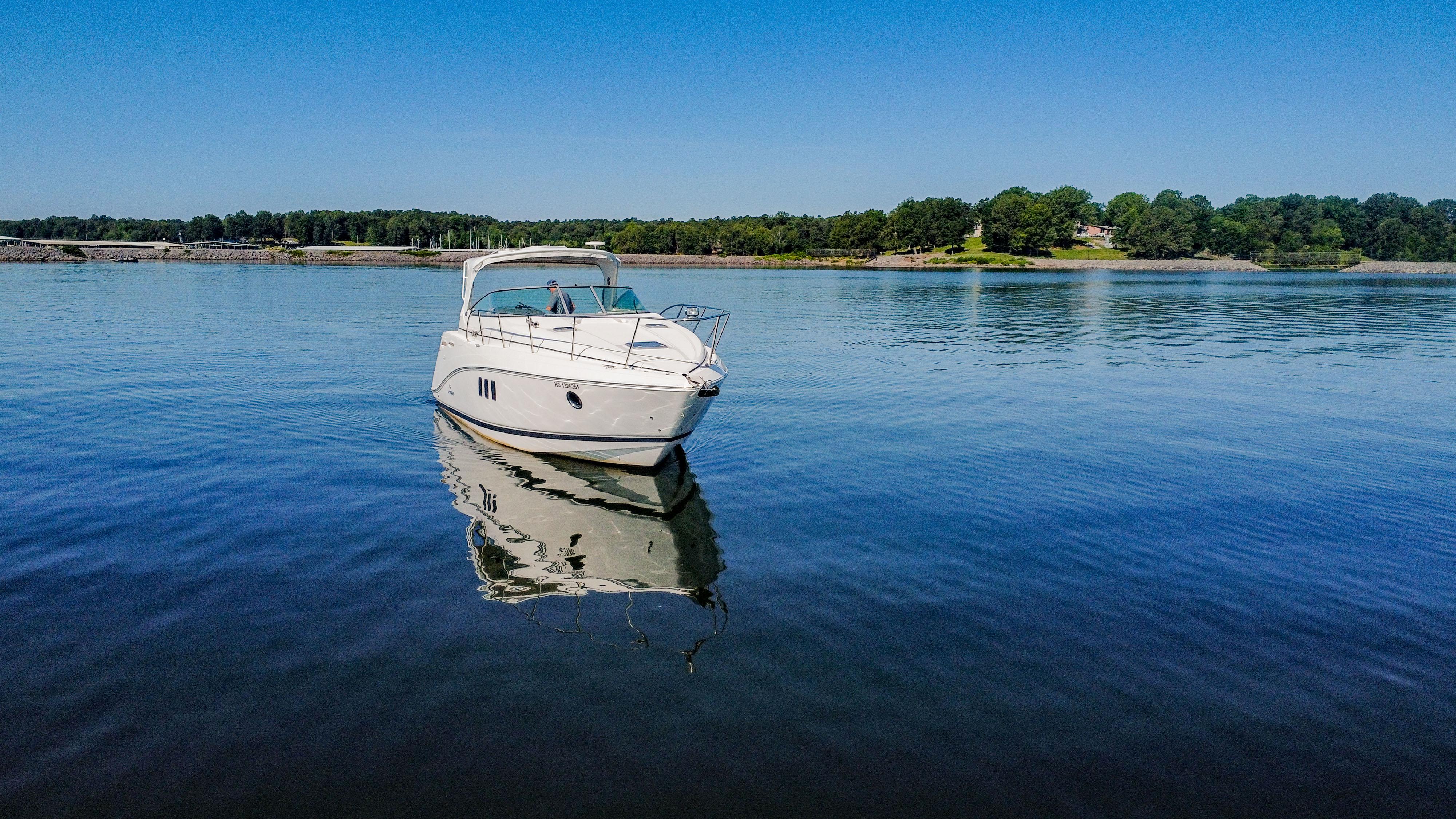 2009 Rinker 360 Express Cruiser Express Cruiser for sale - YachtWorld