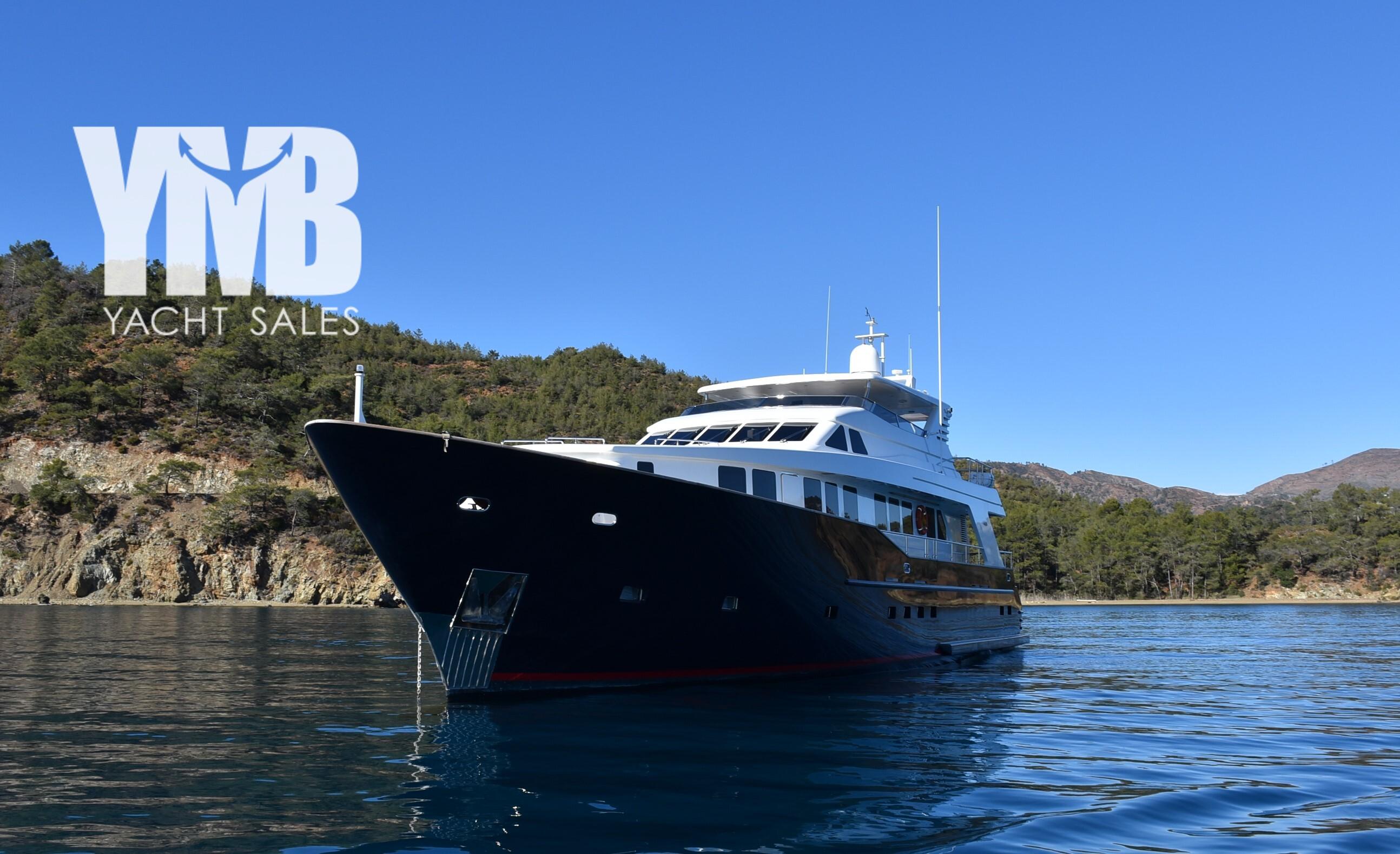 2002 Motor Yachts Bugari for sale - YachtWorld