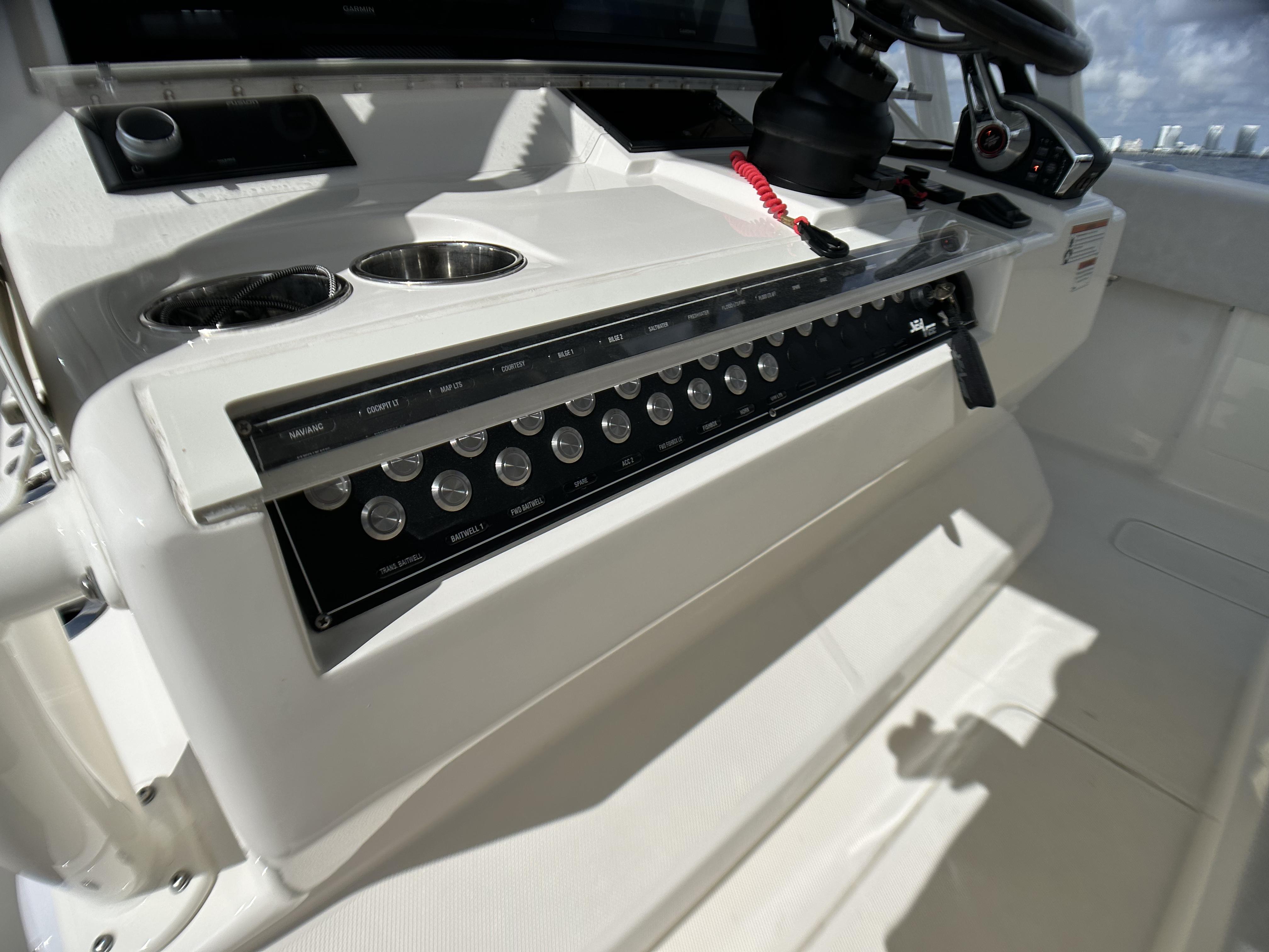 2022 SeaVee 390z Center Console Center Console for sale - YachtWorld