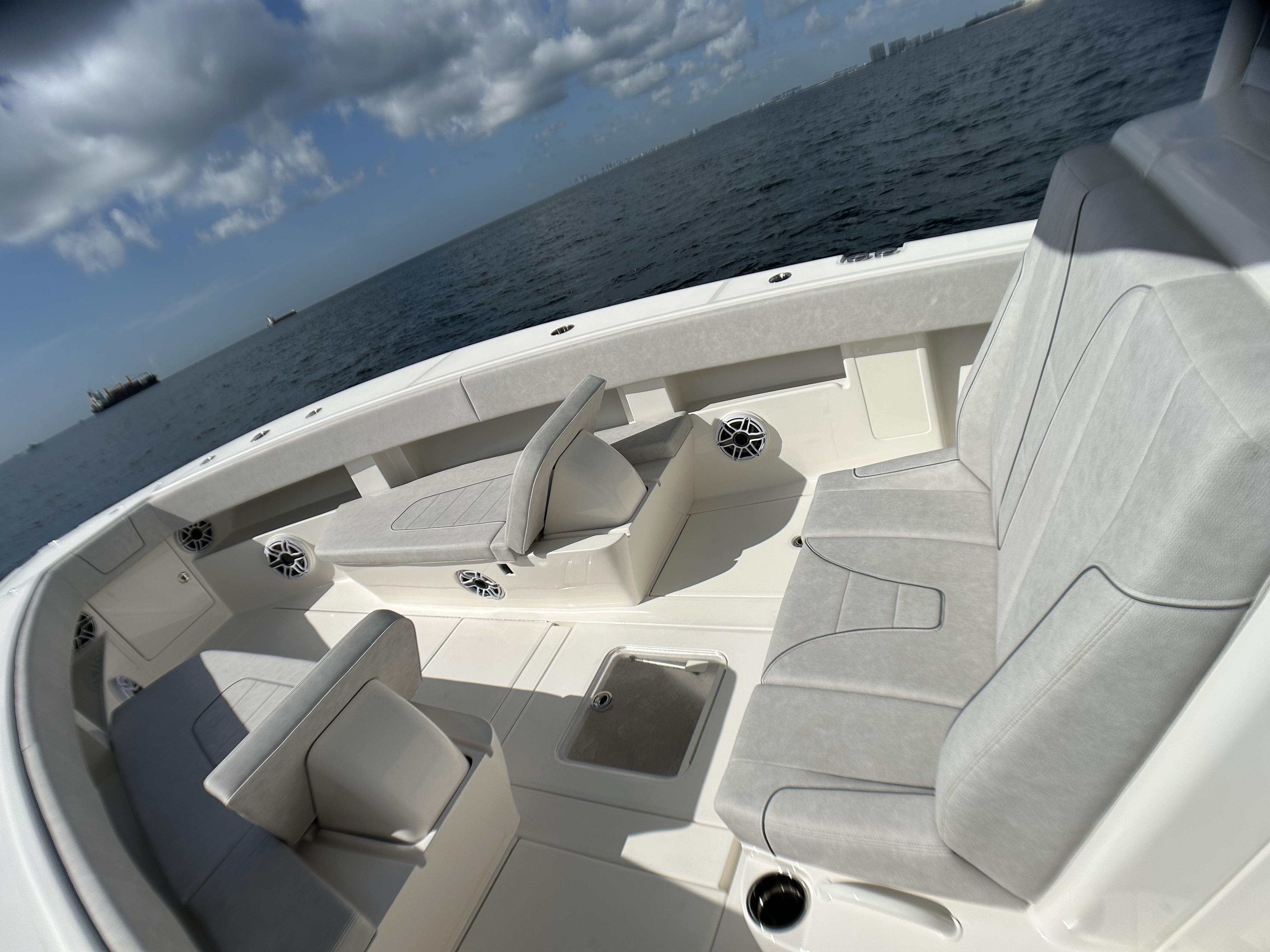 2022 SeaVee 390z Center Console Center Console for sale - YachtWorld