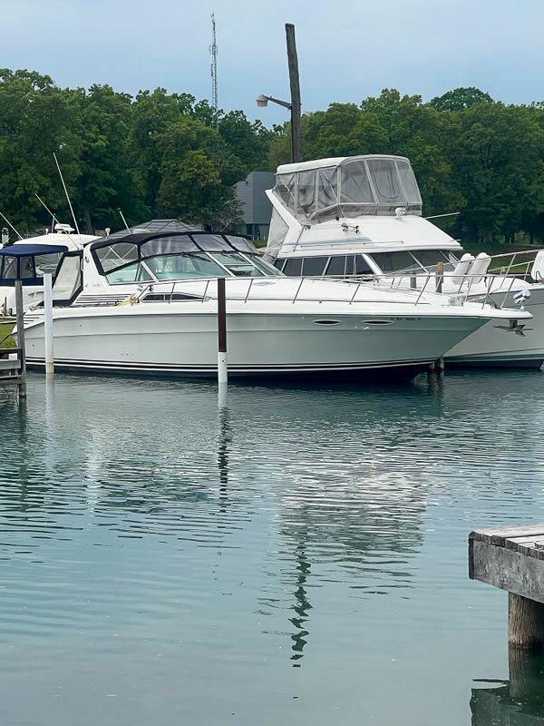 1992 Sea Ray 400 Express Cruiser Cruiser for sale - YachtWorld