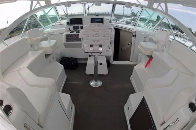 2011 Rampage 41 Express - Weber Yachts
