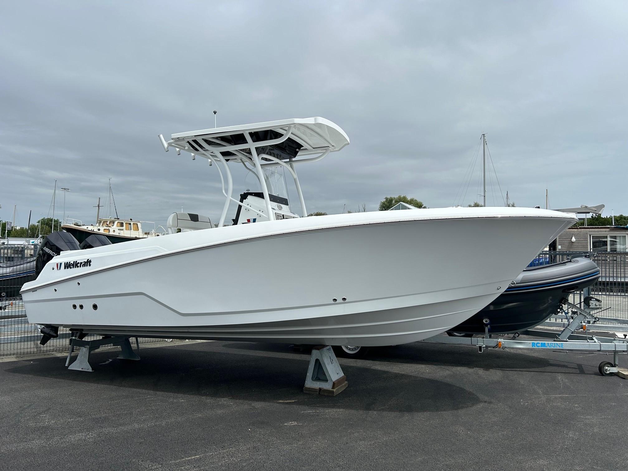 New Wellcraft 242 Fisherman in 17 - Charente-Maritime - iNautia