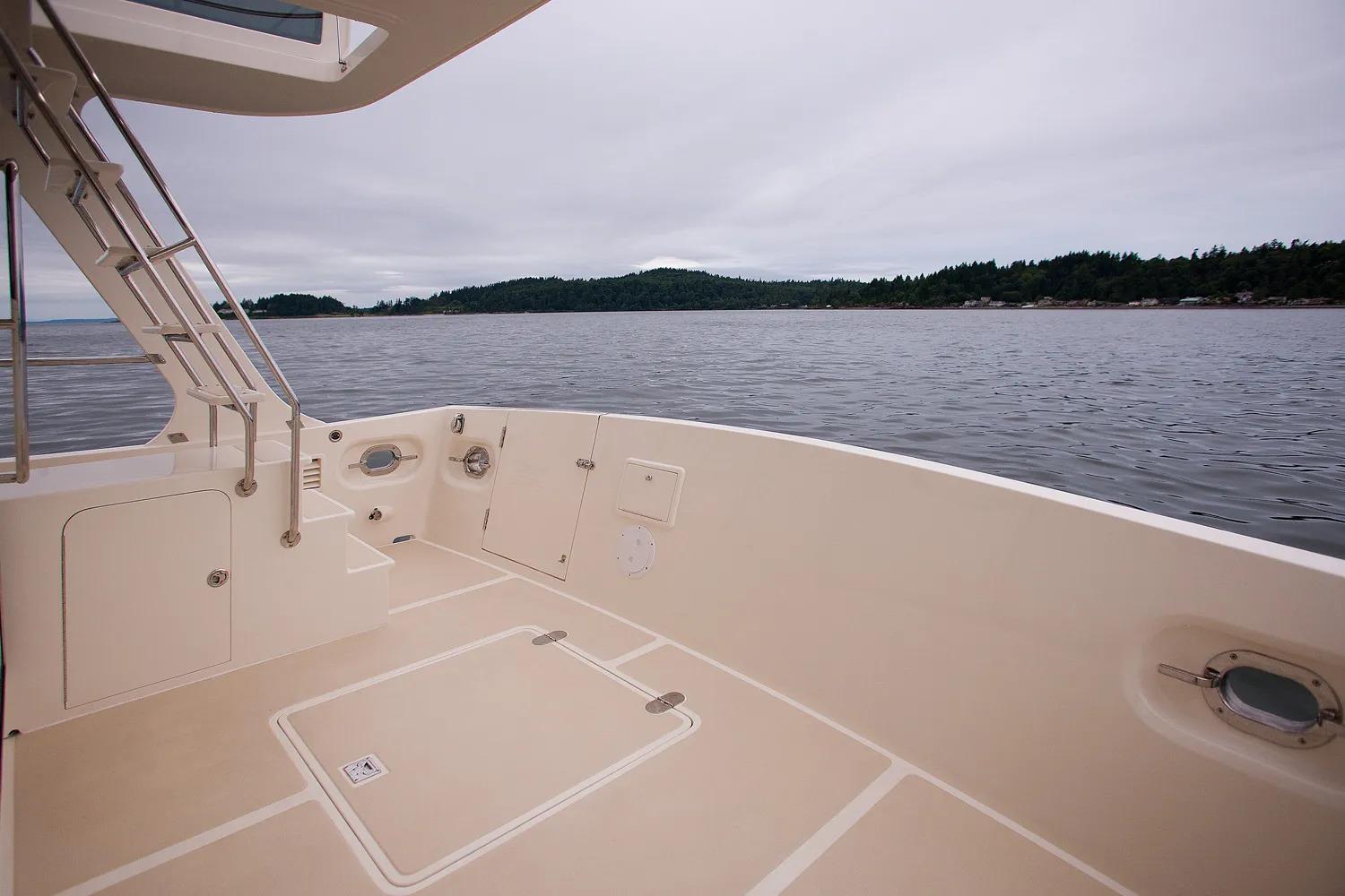 2026 Helmsman Trawlers 38E Sedan Trawler for sale - YachtWorld