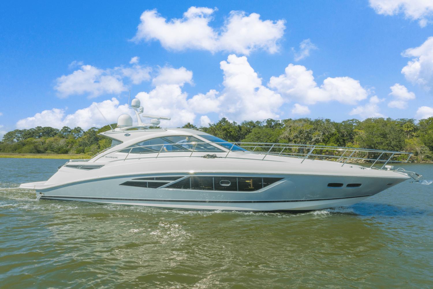 2013 Sea Ray 510 Sundancer Motor Yachts for sale - YachtWorld