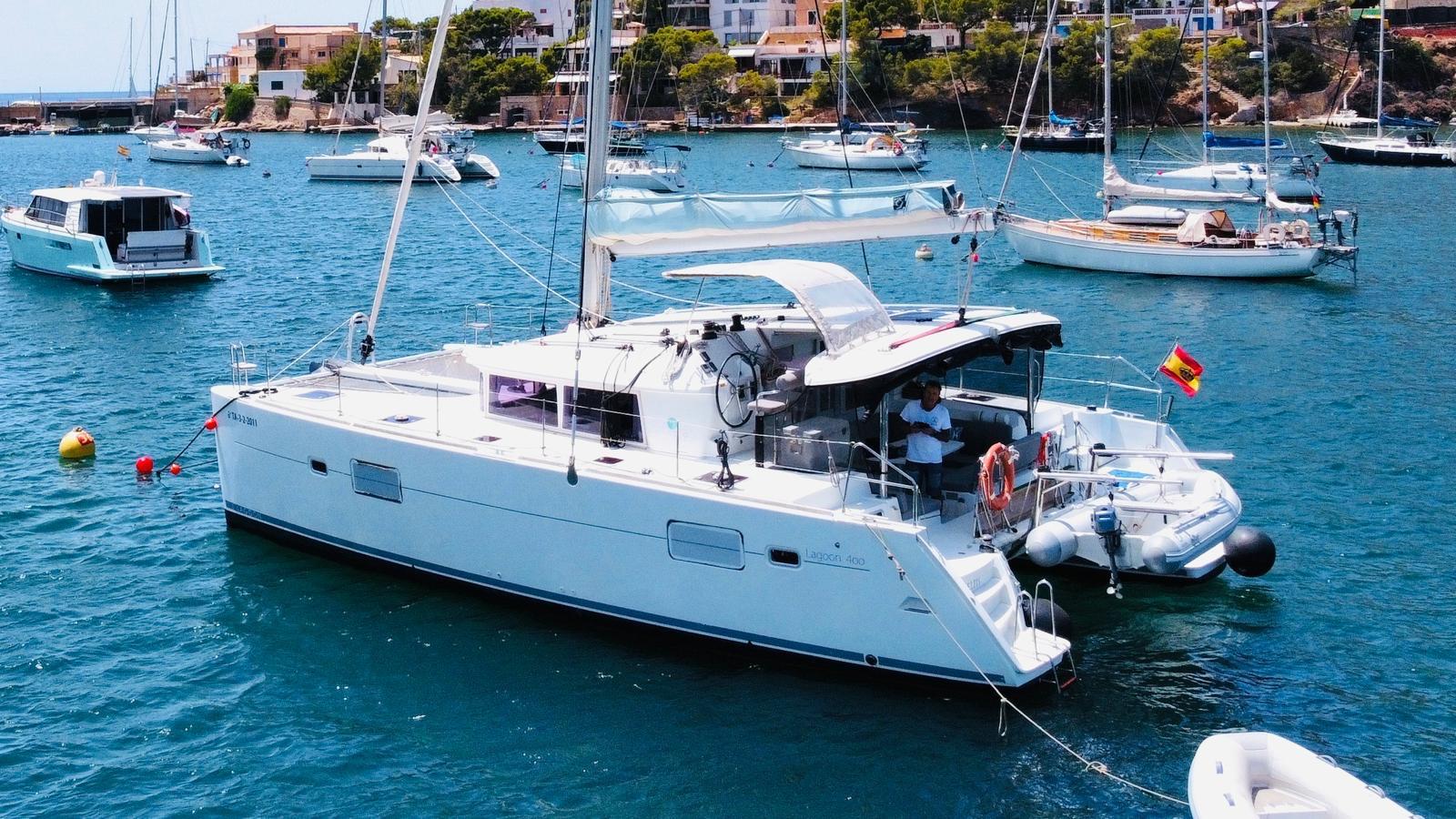 Gebraucht 2011 Lagoon 400 - Islas Baleares | YachtFocus