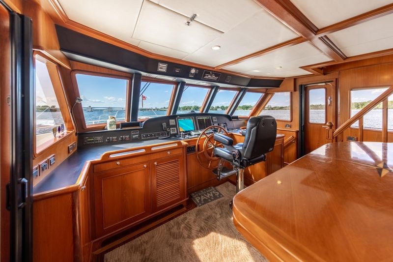 2008 Outer Reef Yachts 650 Motor Yacht - Weber Yachts