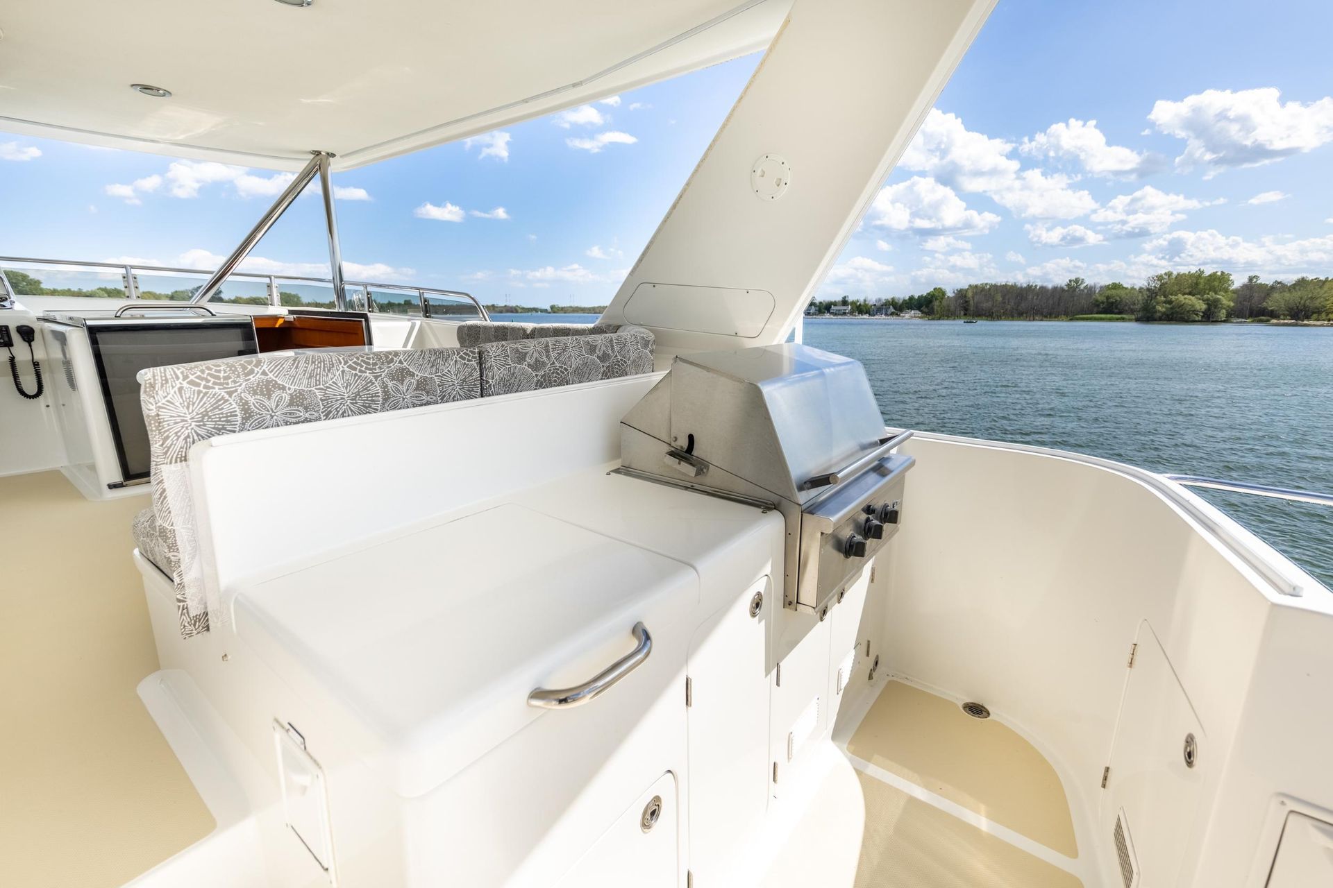 2008 Outer Reef Yachts 650 Motor Yacht - Weber Yachts