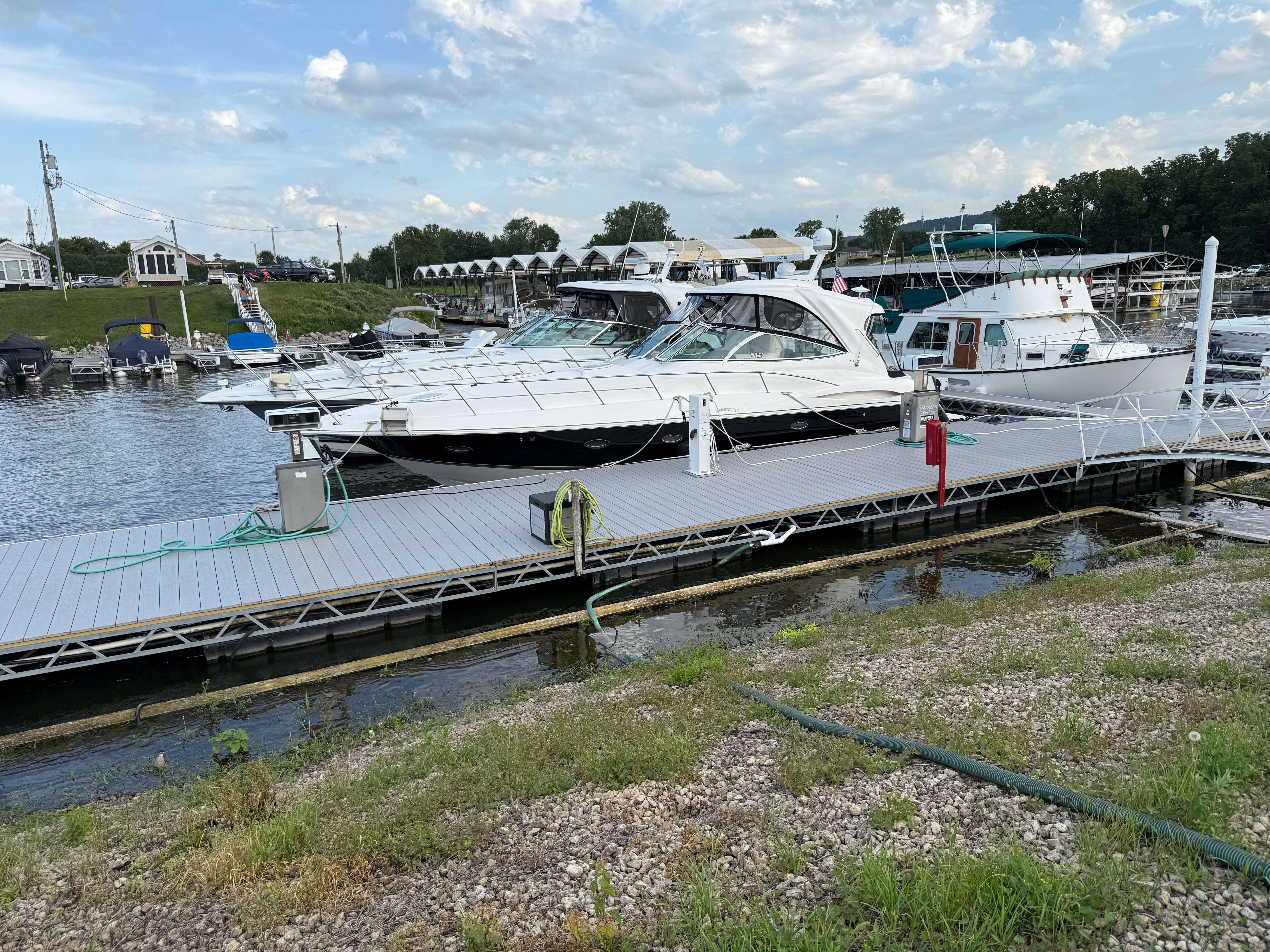 2006 Cruisers Yachts 460 Express Express Cruiser for sale - YachtWorld