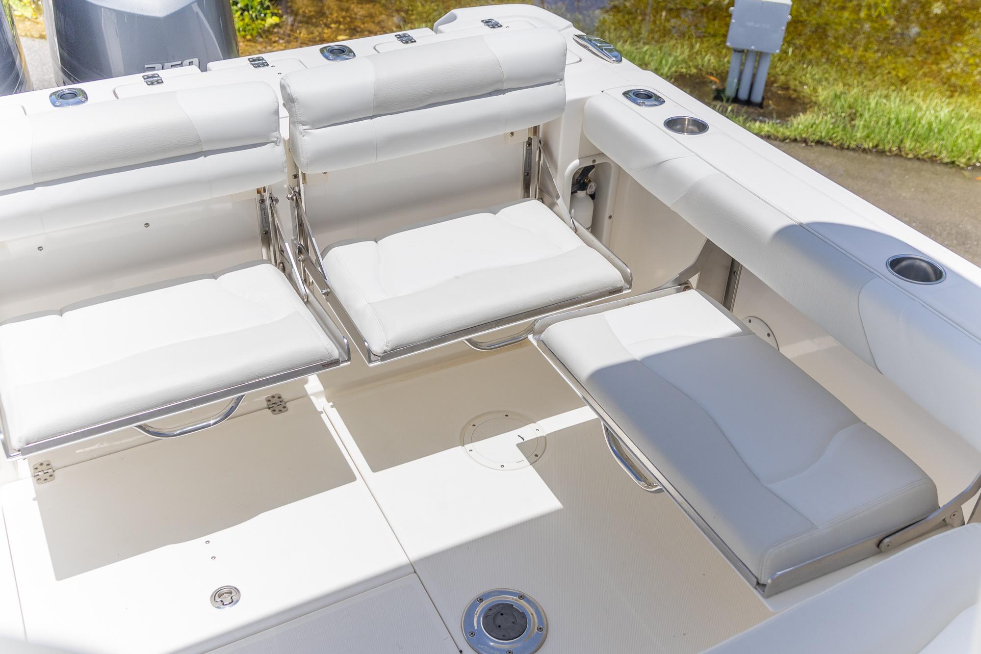 2015 Edgewater 280CX Crossover Dual Console for sale - YachtWorld
