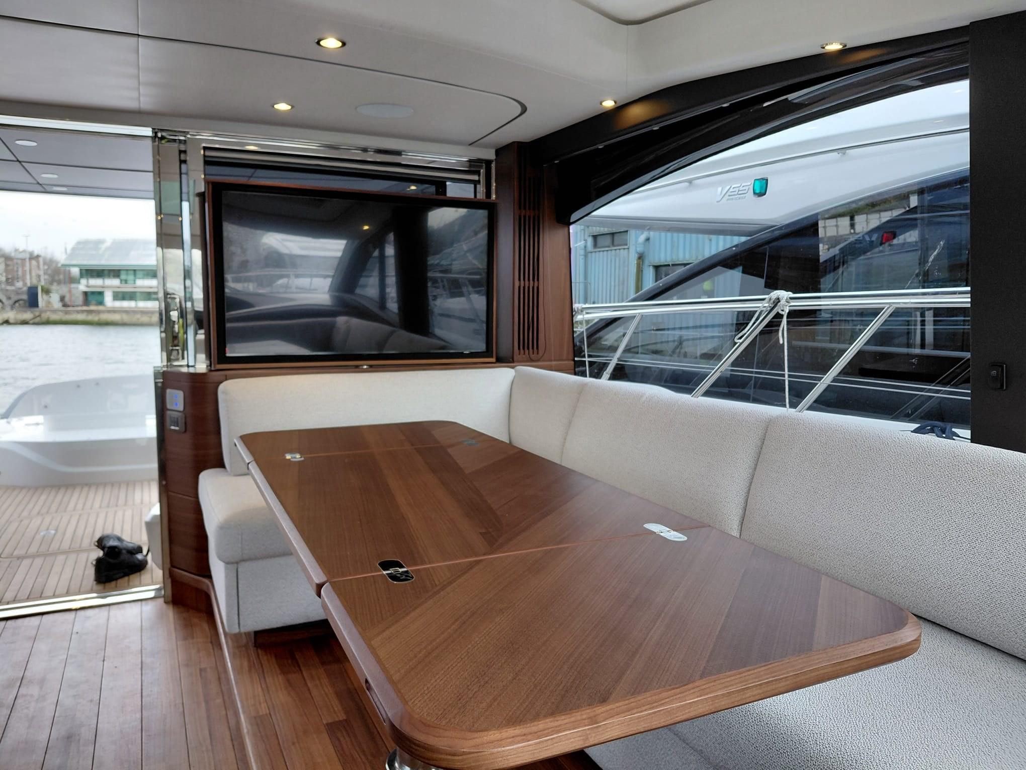 Nuevo 2026 Princess V55 | TopBarcos.com