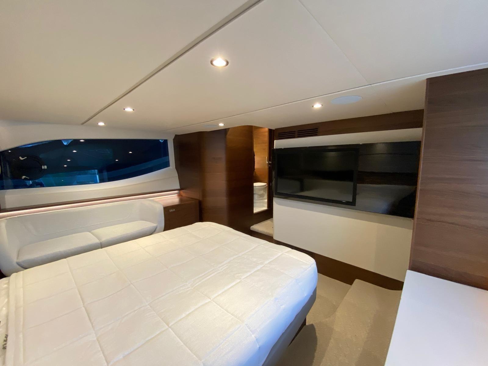 Neuf 2026 Princess V55 | TopBoats