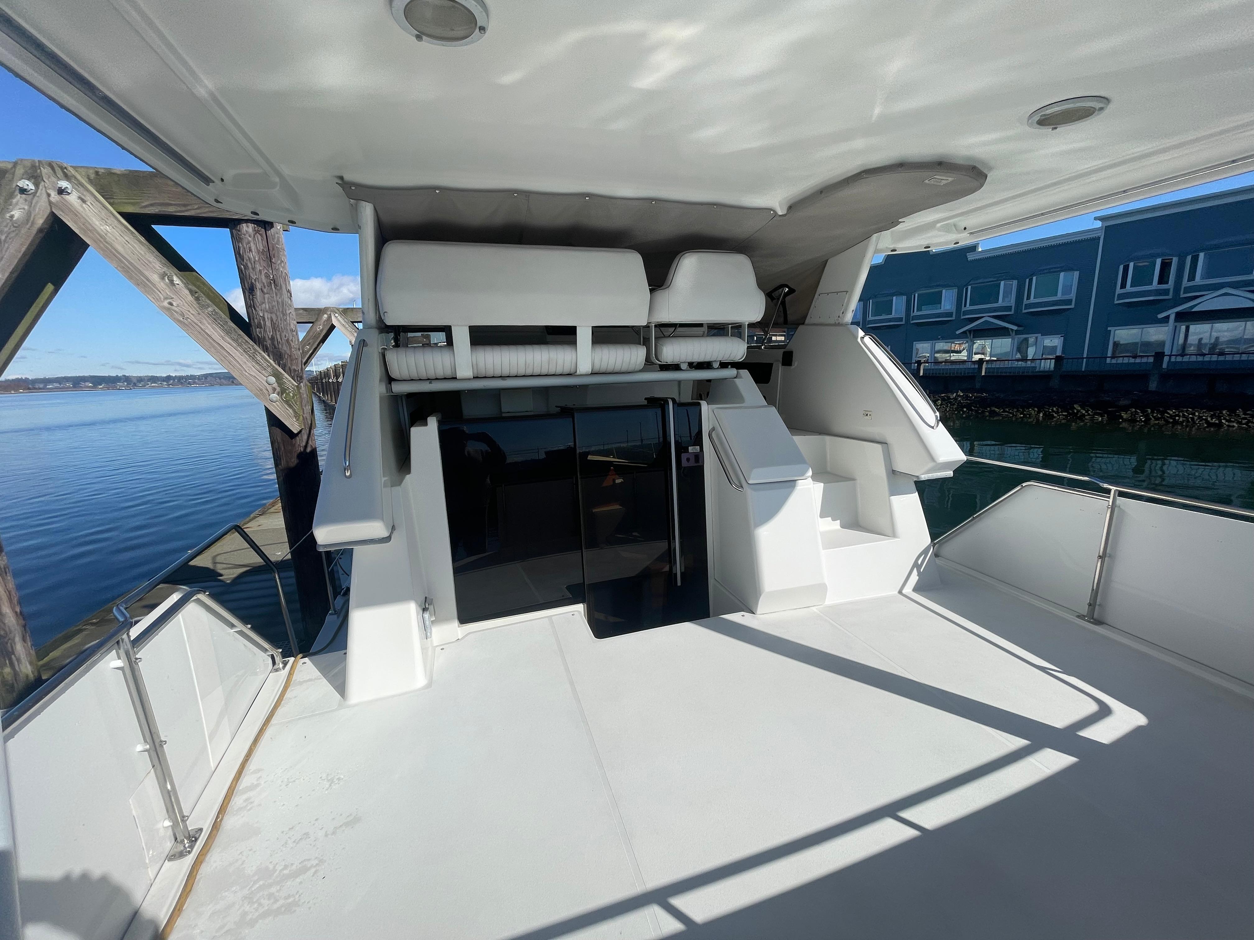 1993 Carver 390 Cruiser for sale - YachtWorld