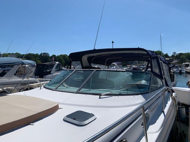 2004 Rinker 342 Fiesta Vee Express Cruiser for sale - YachtWorld