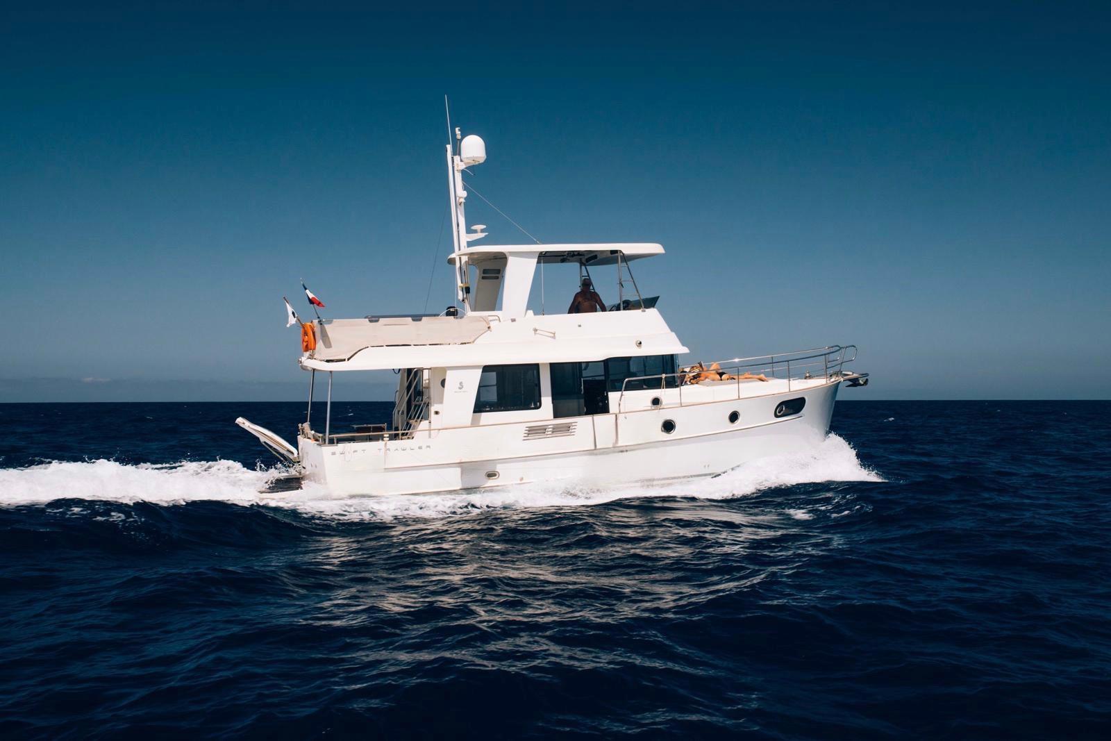 Beneteau Swift Trawler 44 12m 2011, Trawlers - Var ( 83 ) | Boot24