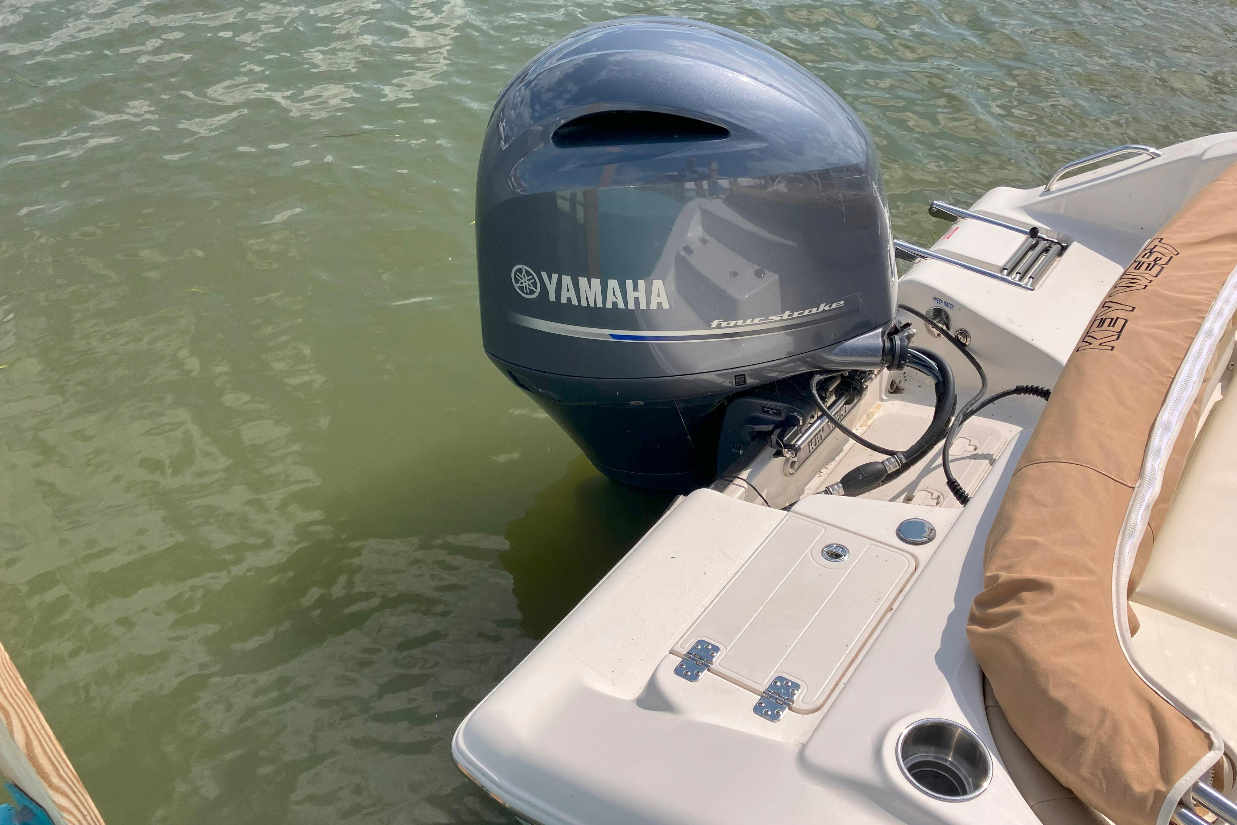 2019 Key West 203 DFS Lanchas pequeñas en venta - YachtWorld