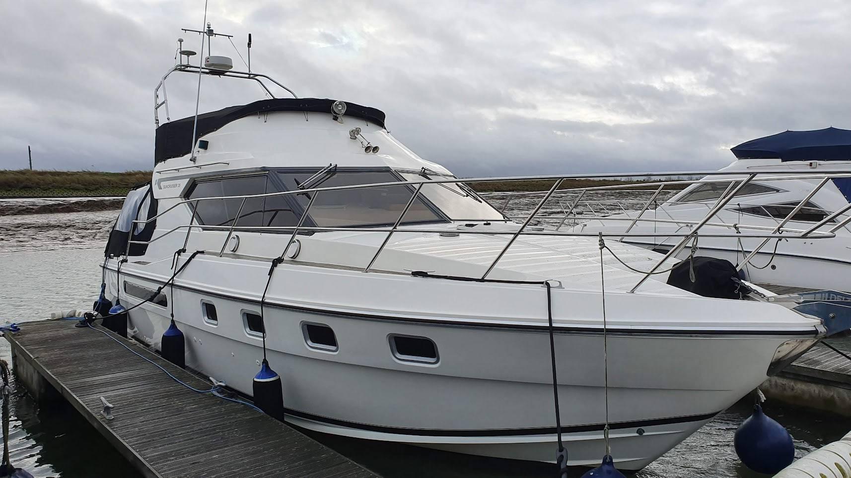 Used 1990 Colvic Suncruiser 35 - Essex | Youboat
