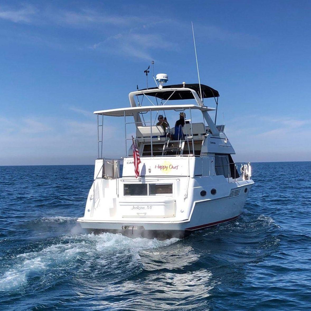 1999 Carver 326 Aft Cabin Motor Yacht Aft Cabin for sale - YachtWorld