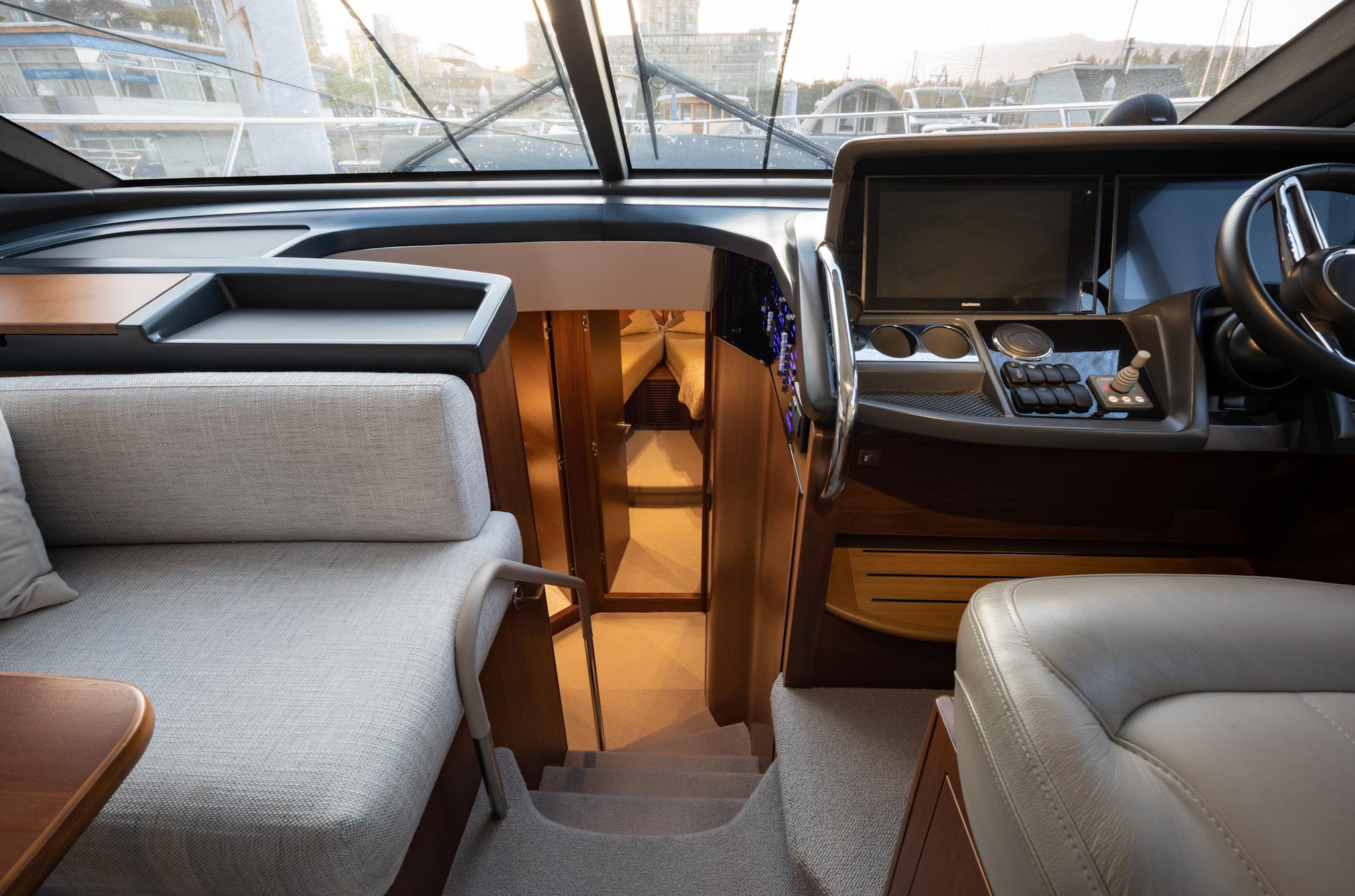 2018 Princess F49 Flybridge for sale - YachtWorld