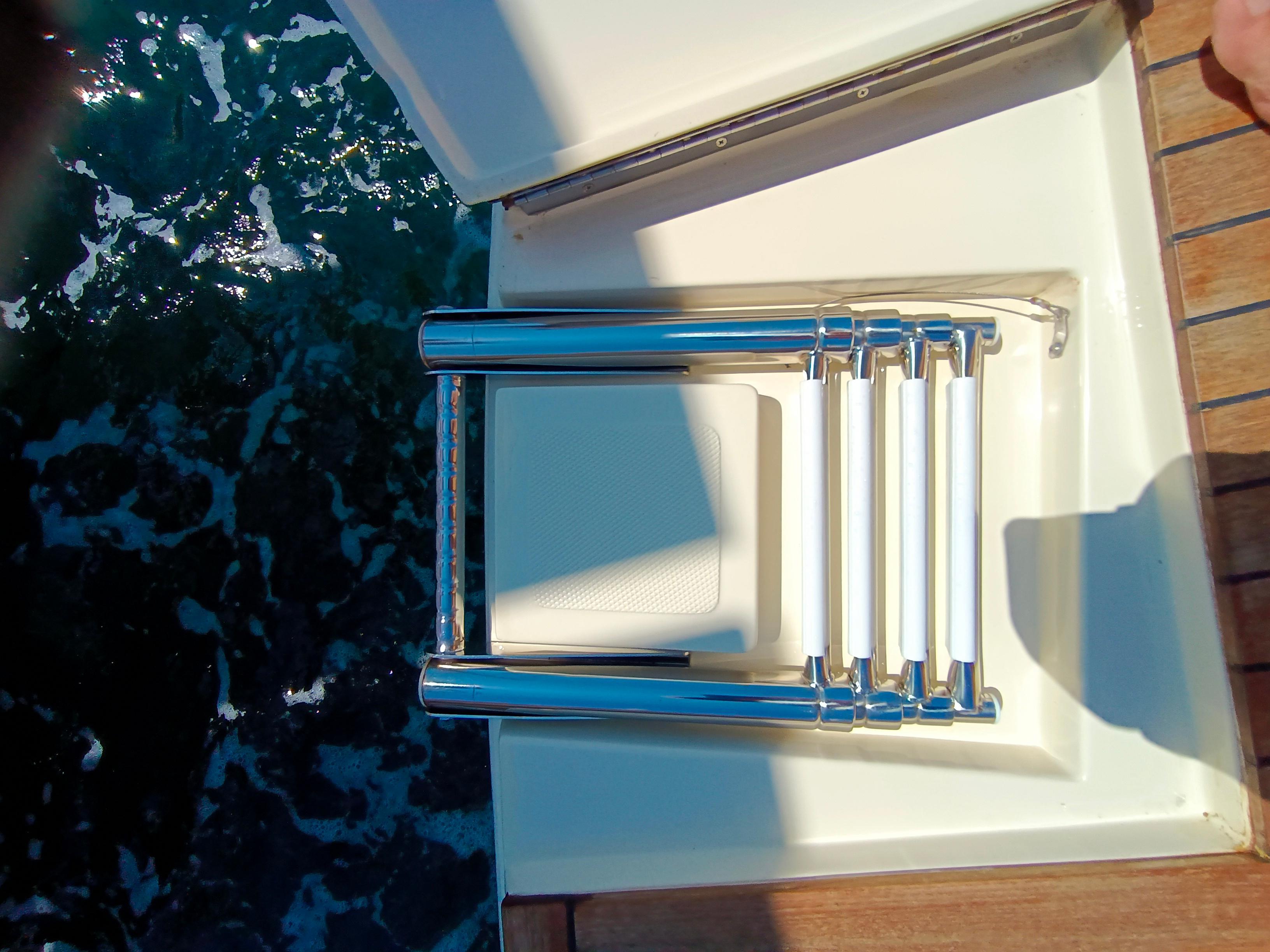 2021 Invictus 280 GT Bowrider for sale - YachtWorld