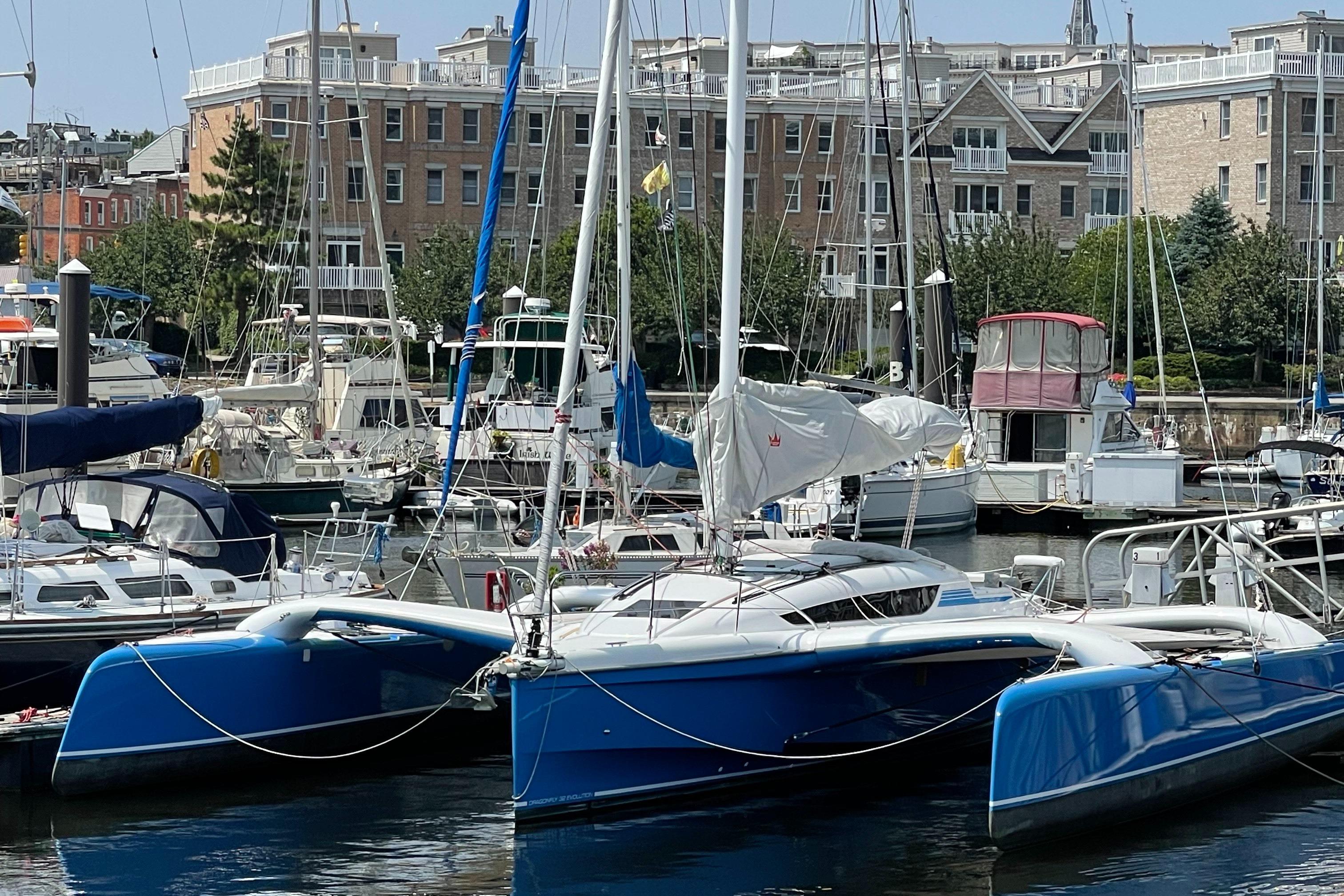 2021 Dragonfly 32 Evolution Multi-Hull for sale - YachtWorld