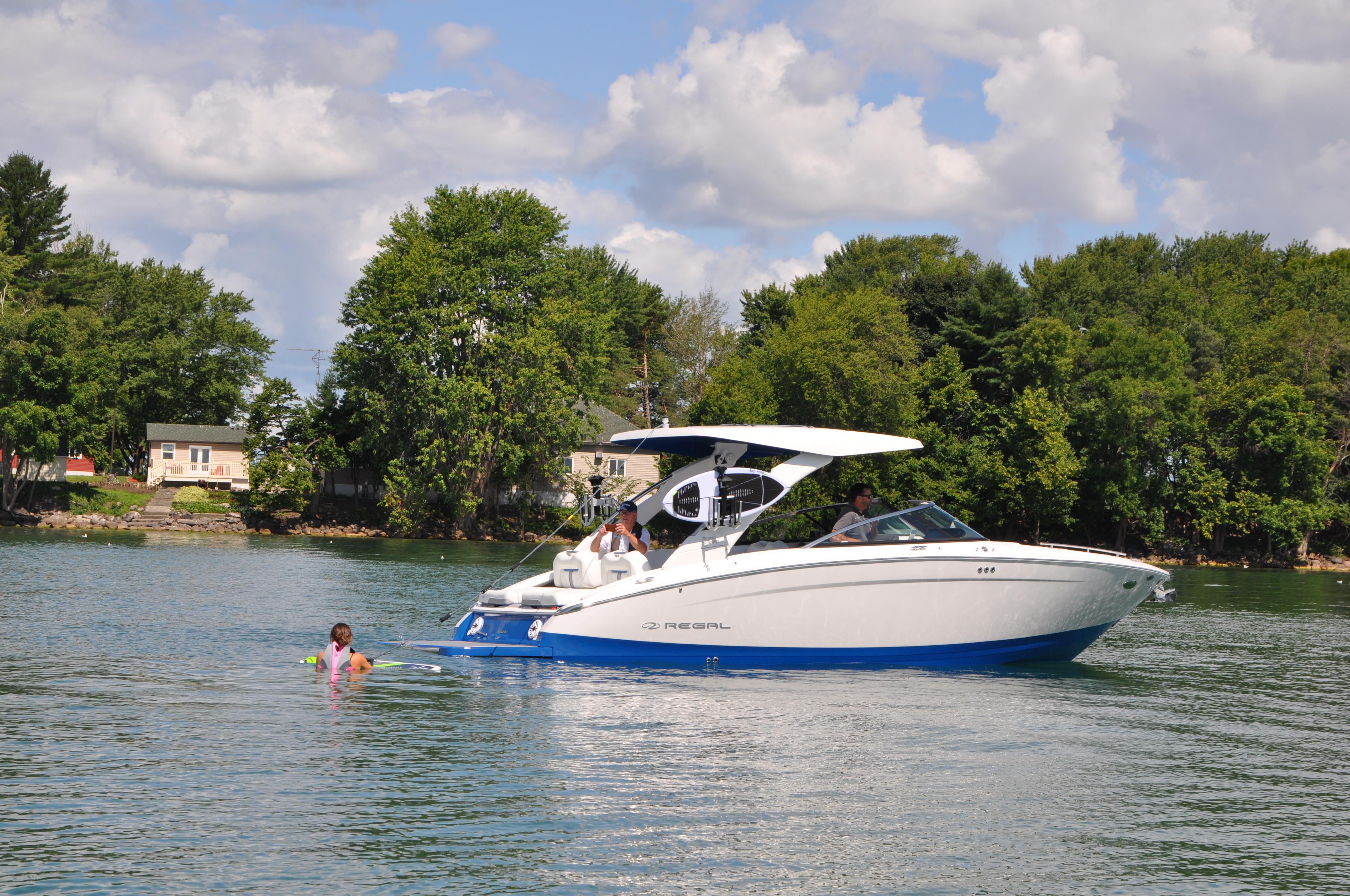 2023 Regal LS9 Surf Ski and Wakeboard for sale - YachtWorld