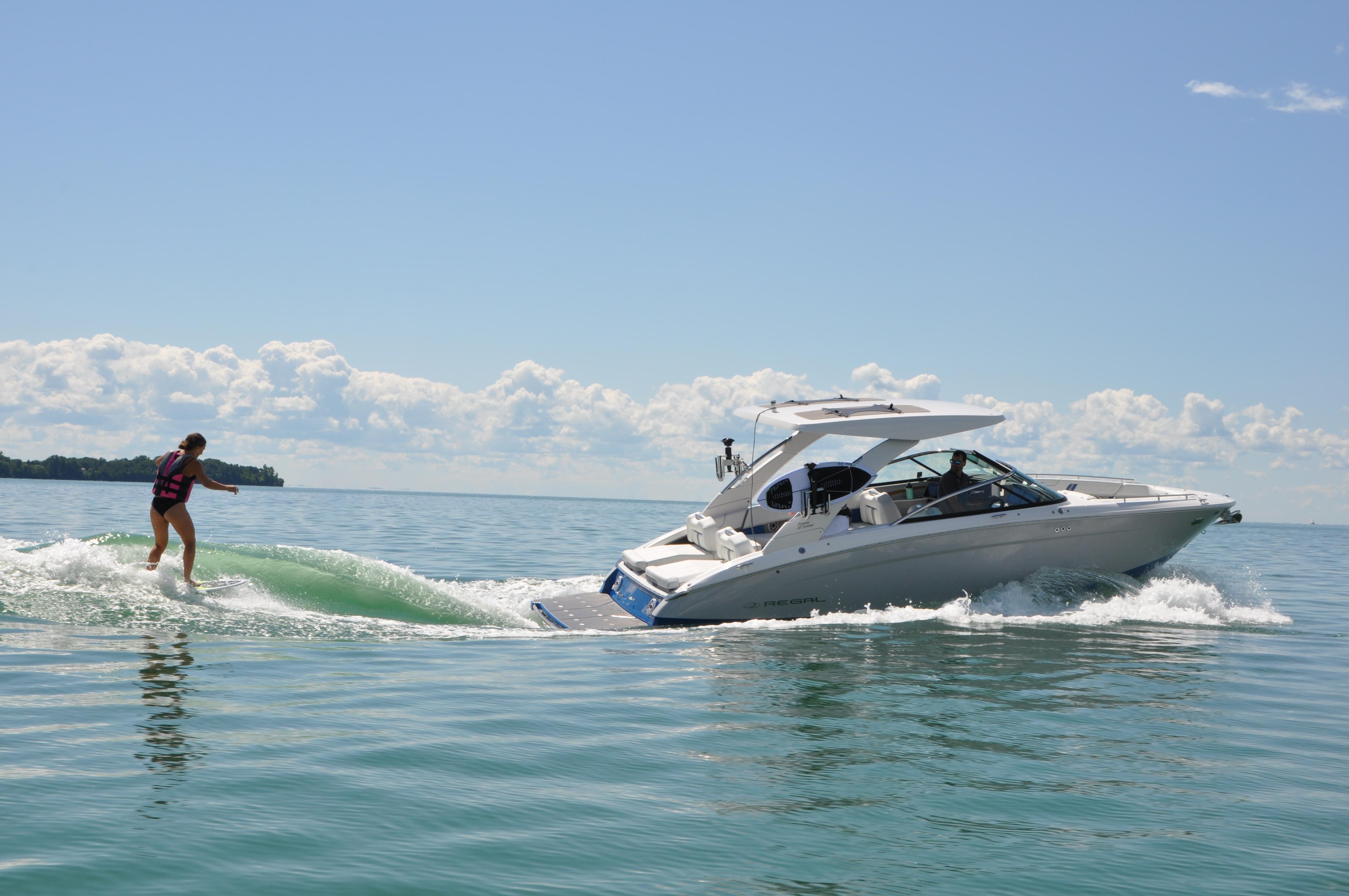 2023 Regal LS9 Surf Ski and Wakeboard for sale - YachtWorld
