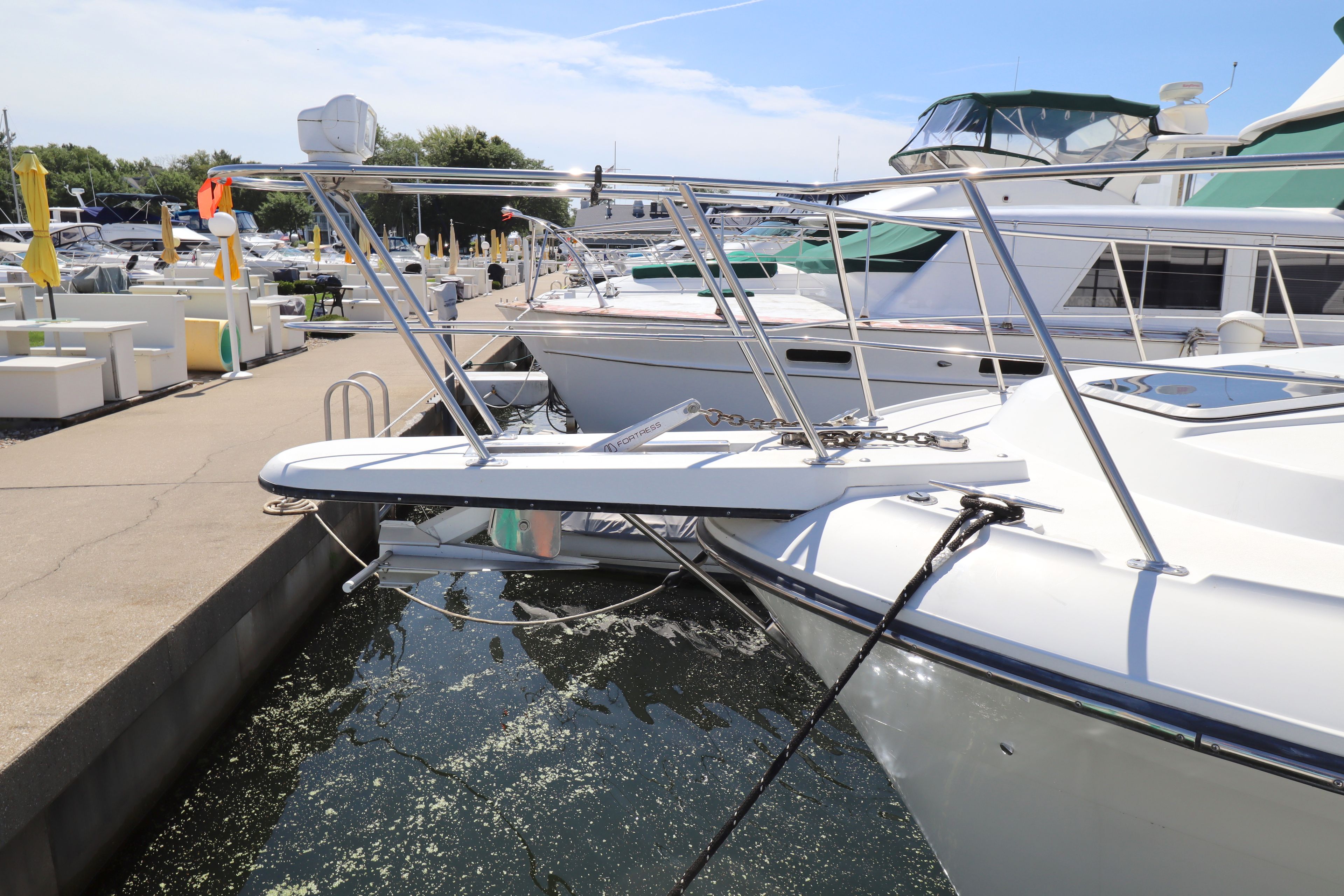 1988 Carver 38 Aft Cabin Motor Yacht 3807 - Weber Yachts