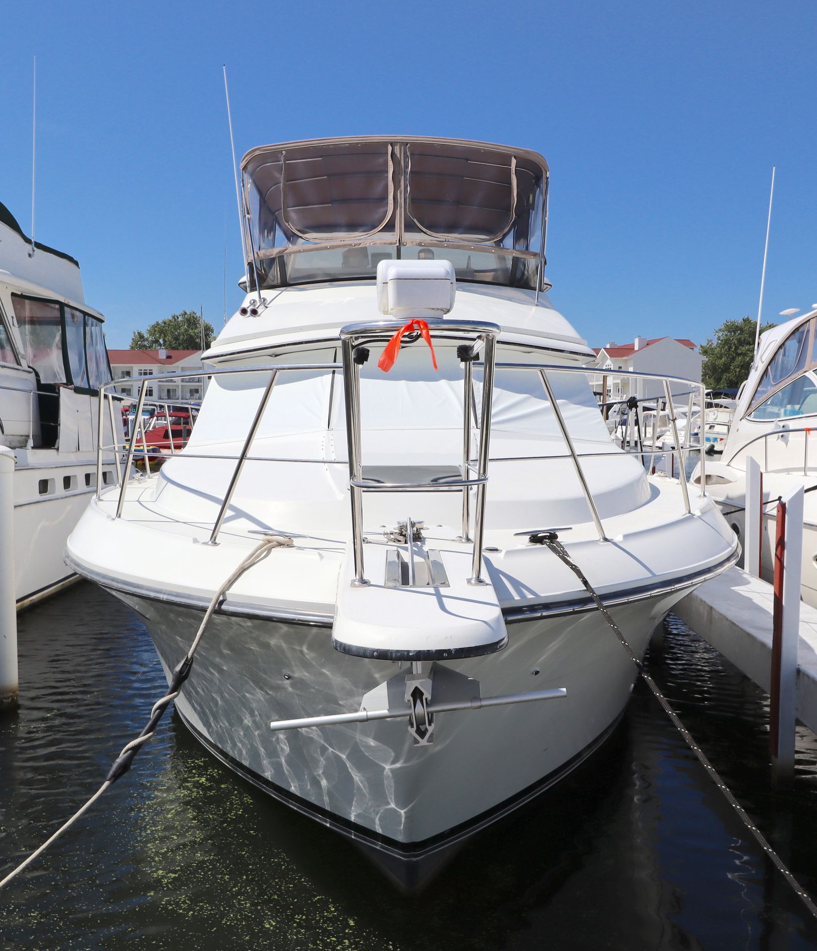 1988 Carver 38 Aft Cabin Motor Yacht 3807 - Weber Yachts