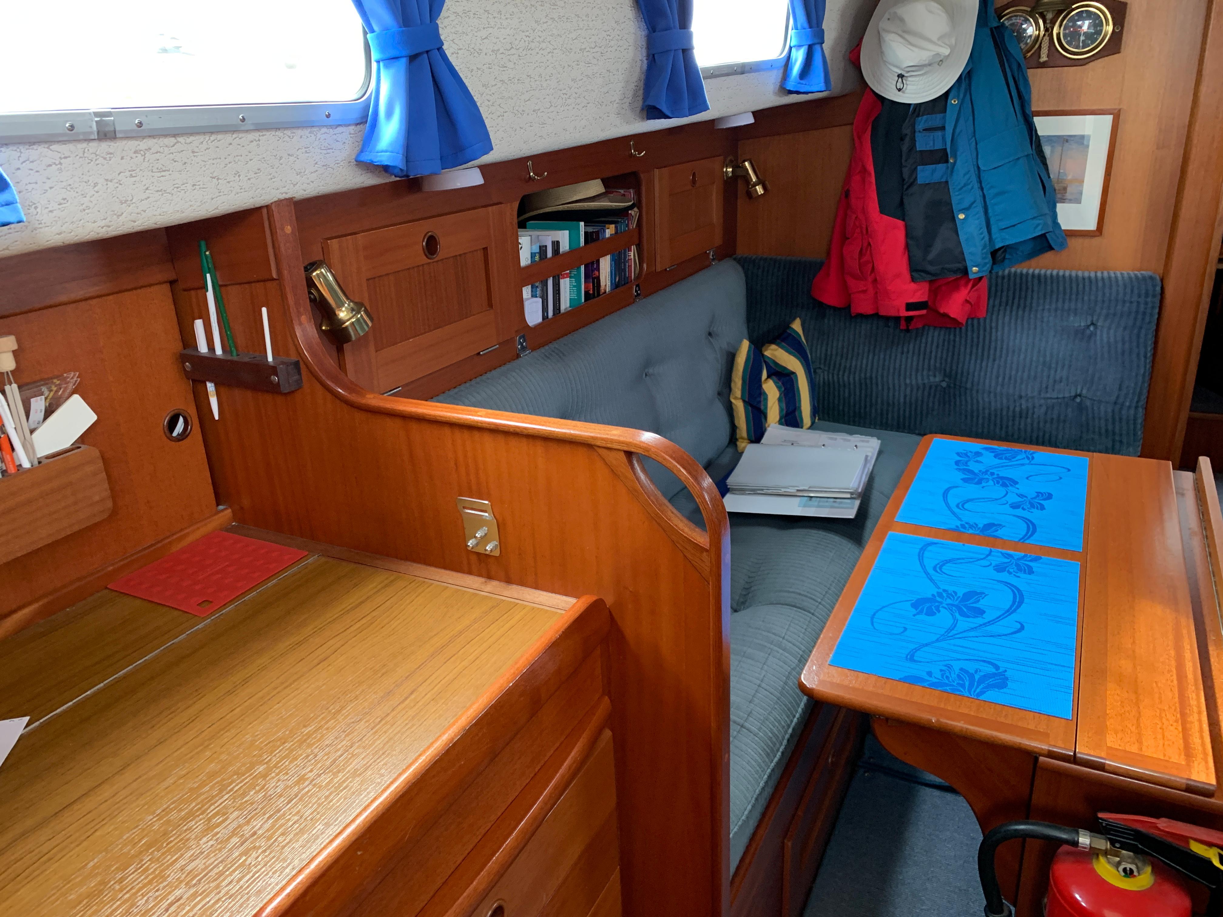 1989 Hallberg-Rassy 94 Motorsailer for sale - YachtWorld