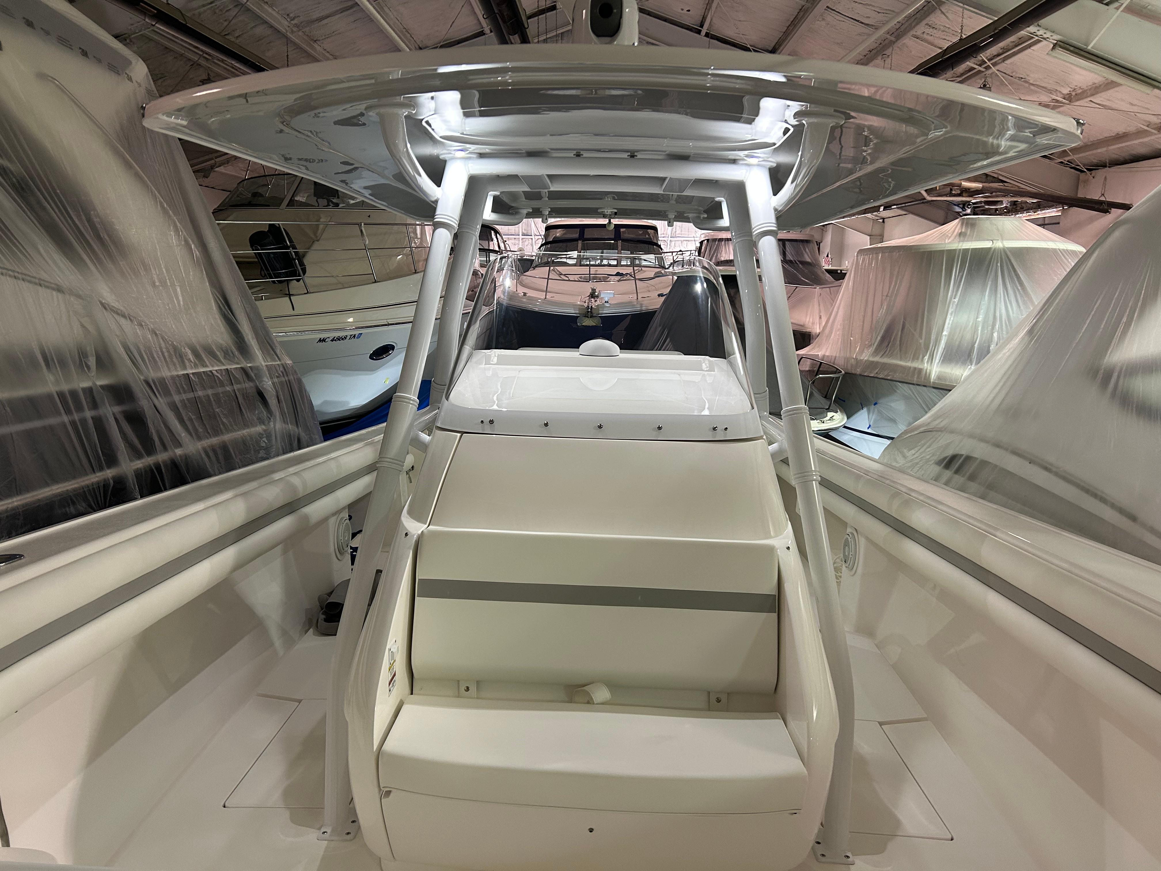 2017 Intrepid 375 Center Console Center Console for sale - YachtWorld