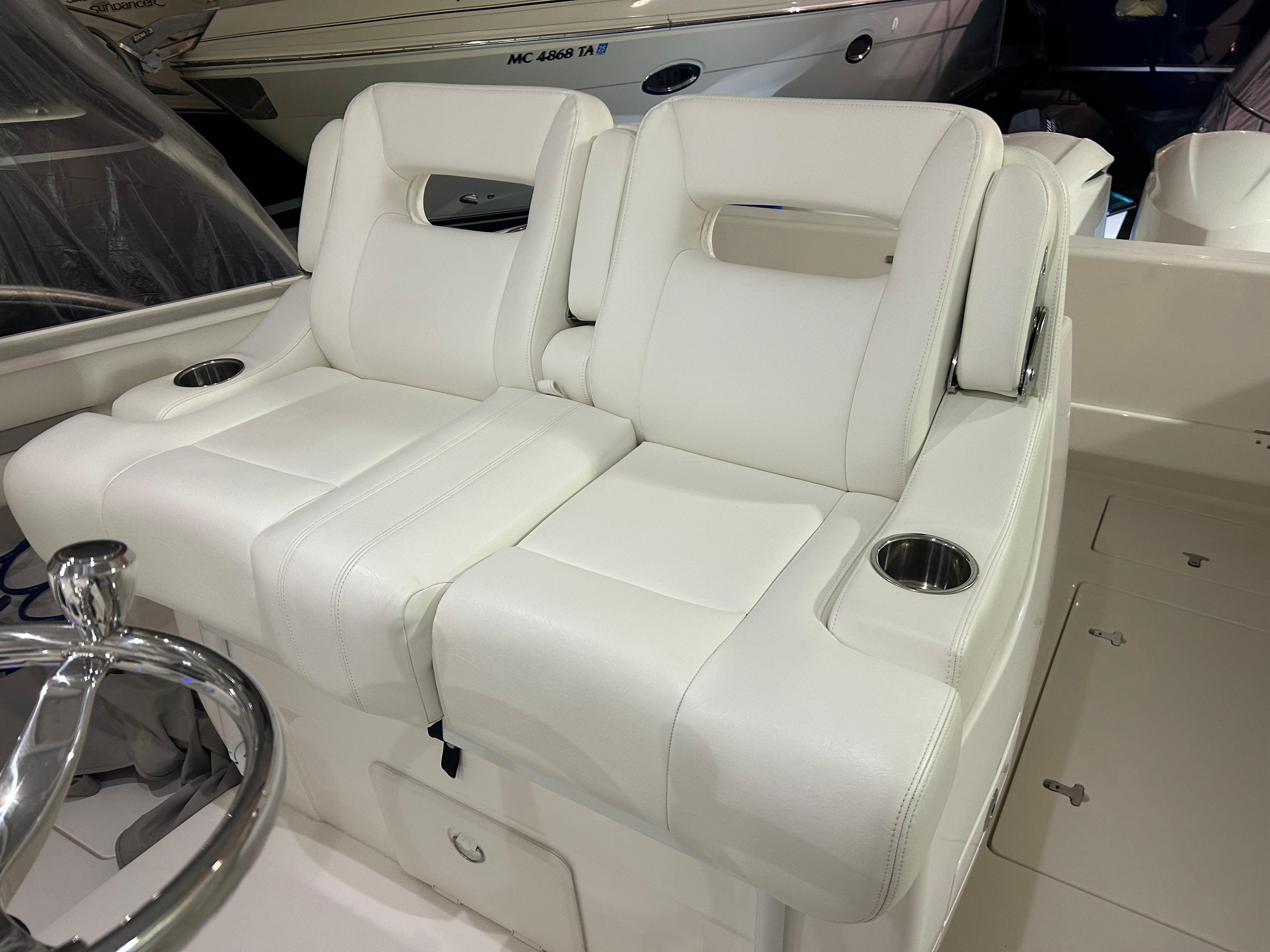 2017 Intrepid 375 Center Console Center Console for sale - YachtWorld