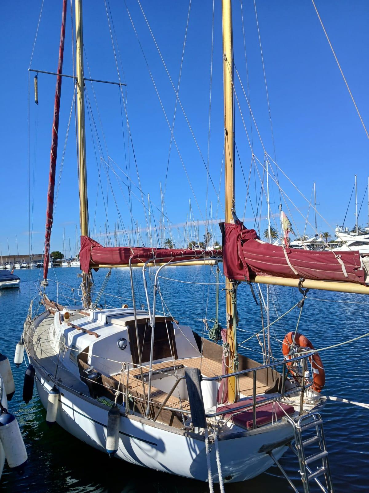 Used 1973 Offshore Yachts Nantucket Clipper - Murcia | TopBoats