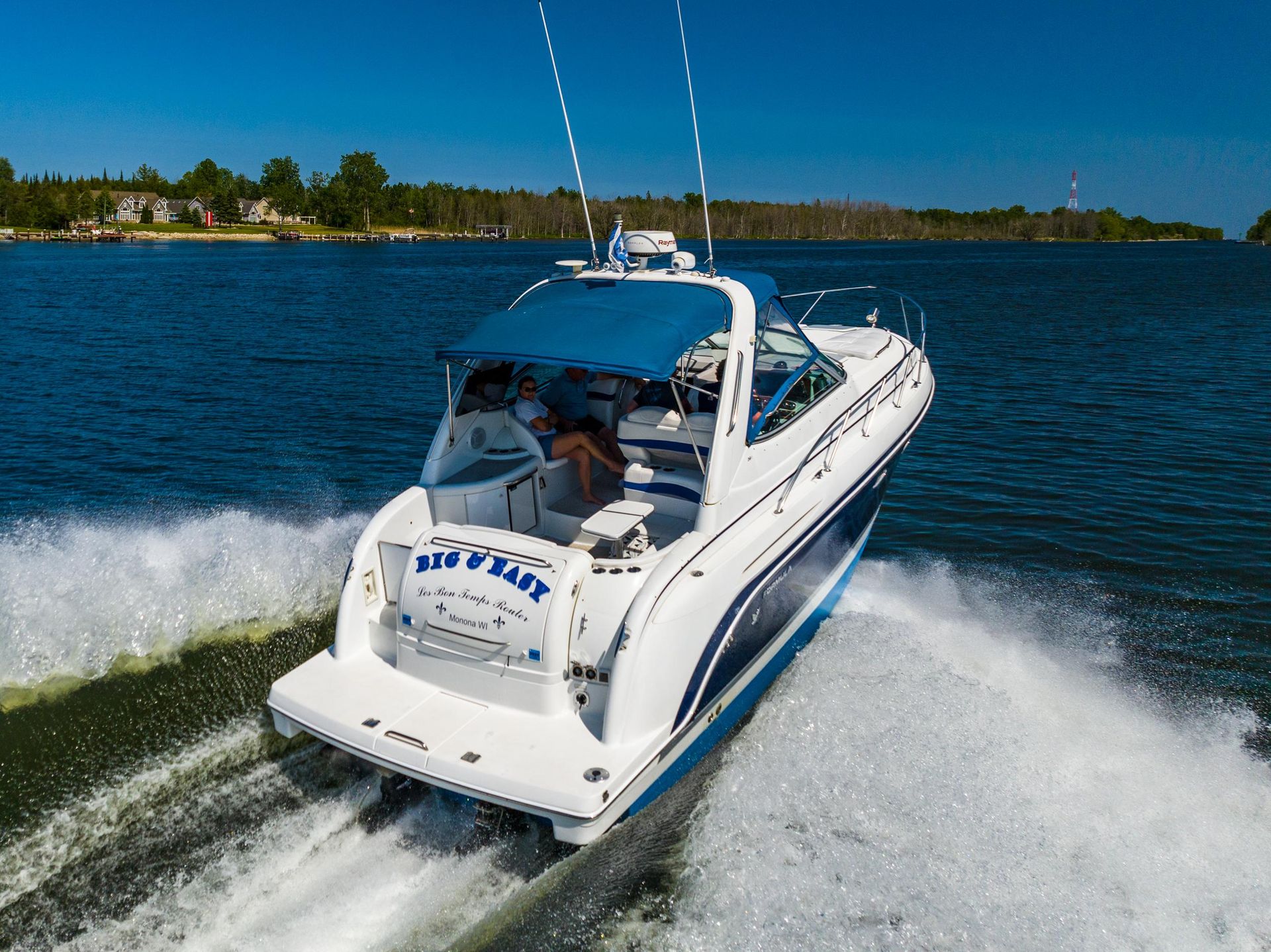 2004 Formula 34 Performance Cruiser - Weber Yachts