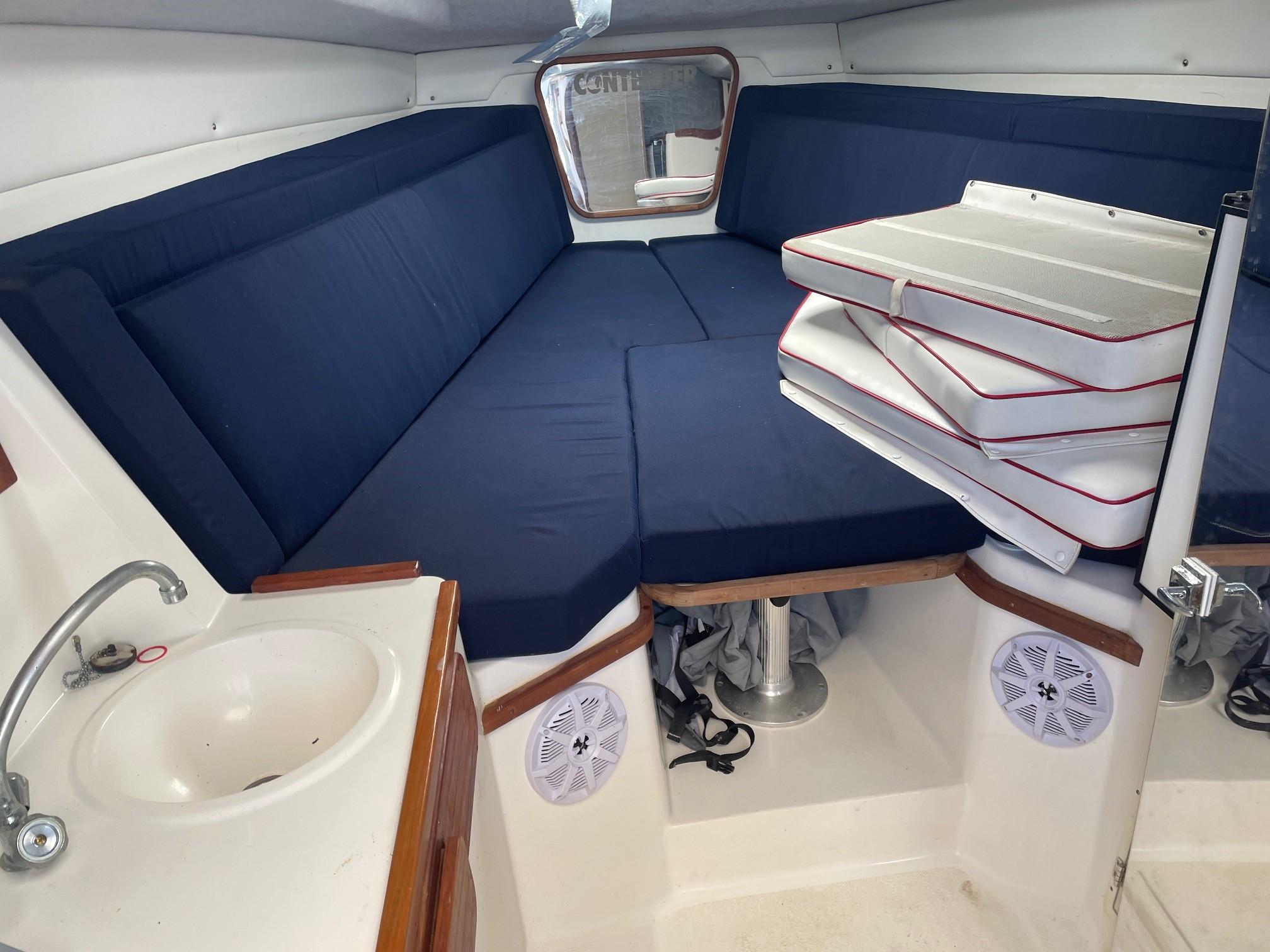 1999 Contender 35 Express Express Cruiser for sale - YachtWorld