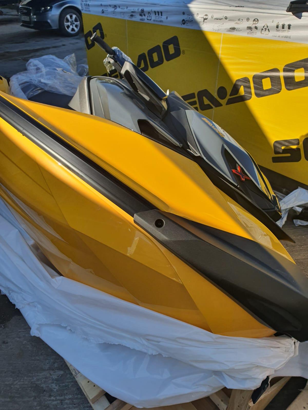 2023 Sea-Doo RXP-X 300 Wasserfahrzeug und Jet Ski Kaufen - YachtWorld