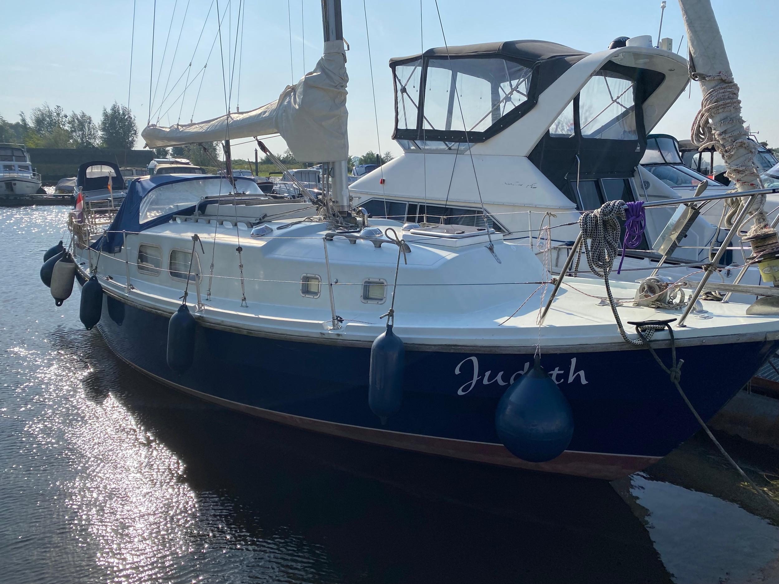 Used 1978 Westerly Longbow | TopBoats