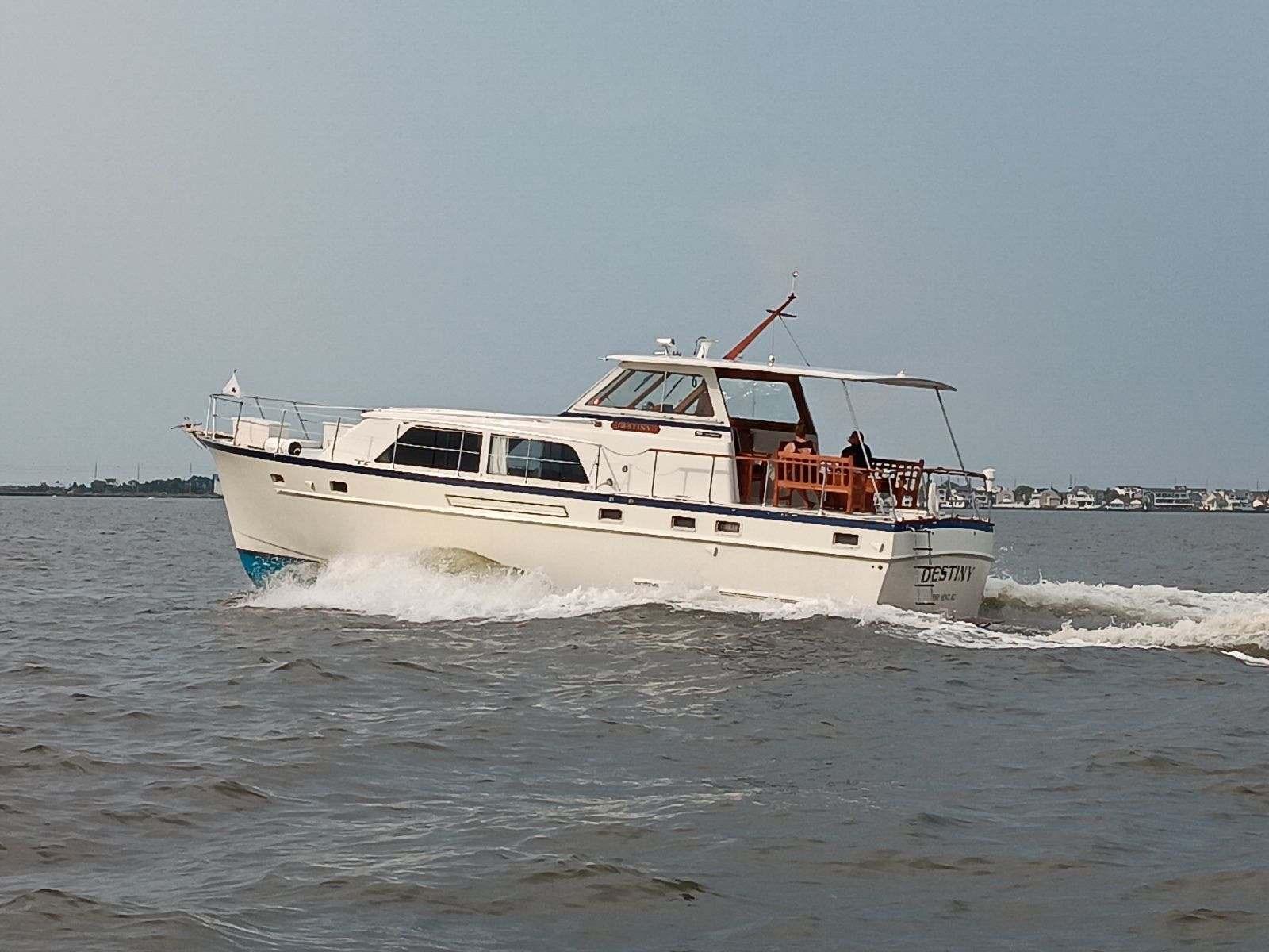 1970 Matthews Flush Deck Cruiser Motor Yachts for sale - YachtWorld