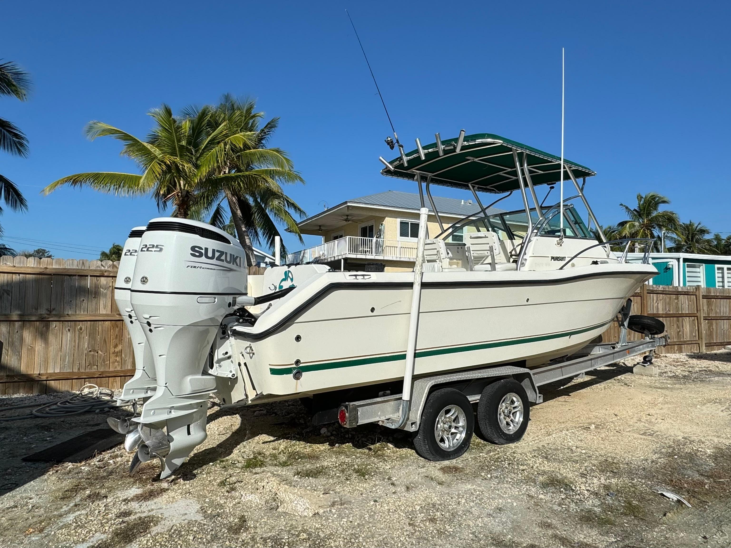2001 Pursuit 2470 Walkaround Fischerboot (Salzwasser) Kaufen - YachtWorld