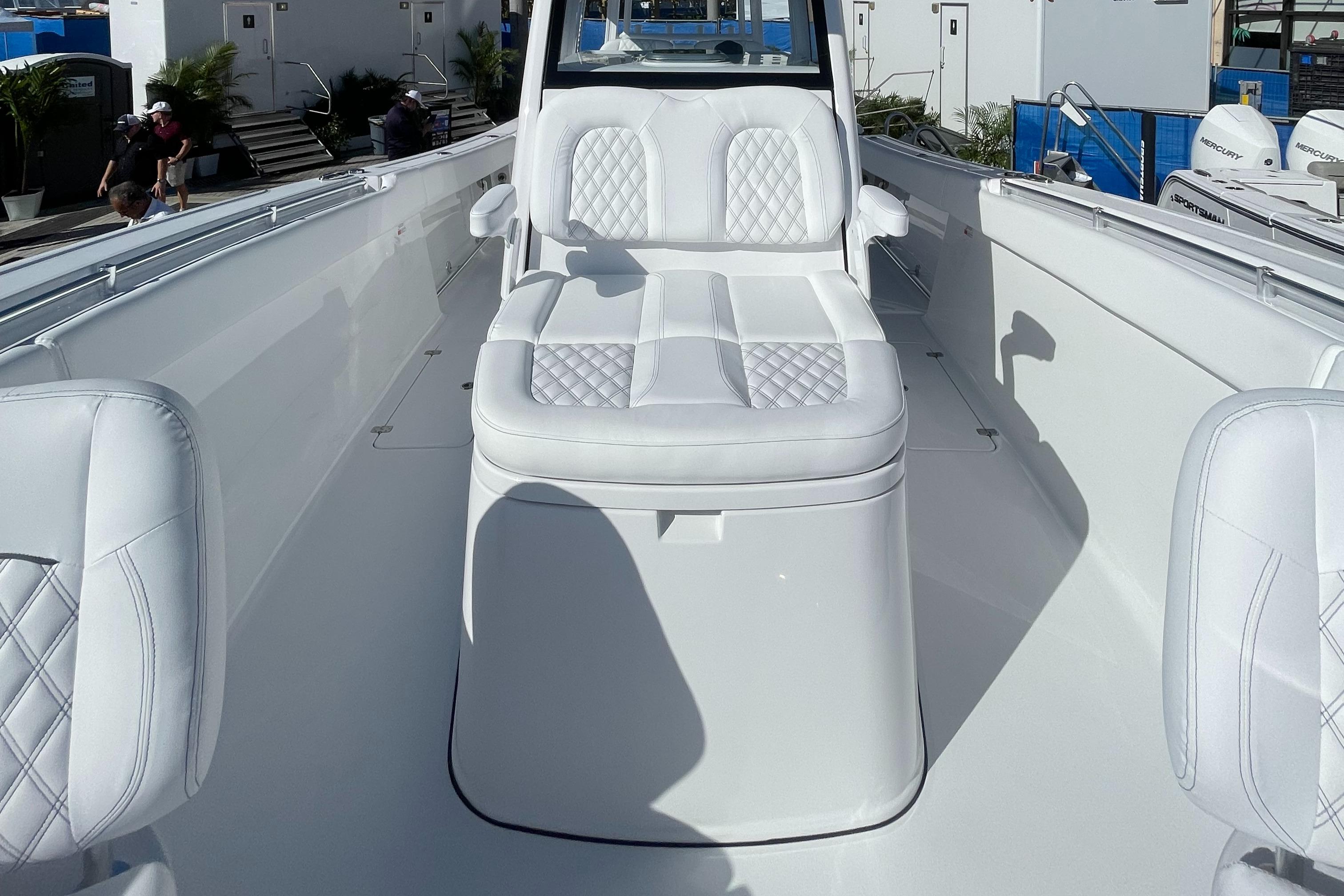 2024 Sportsman Open 322 Centre Console for sale - YachtWorld